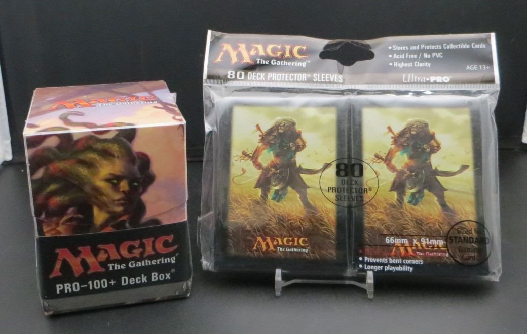 New MTG Vraska Ultra Pro 100+ Deck Box & Ultra Pro Ajani 80 Pack Of Sleeves