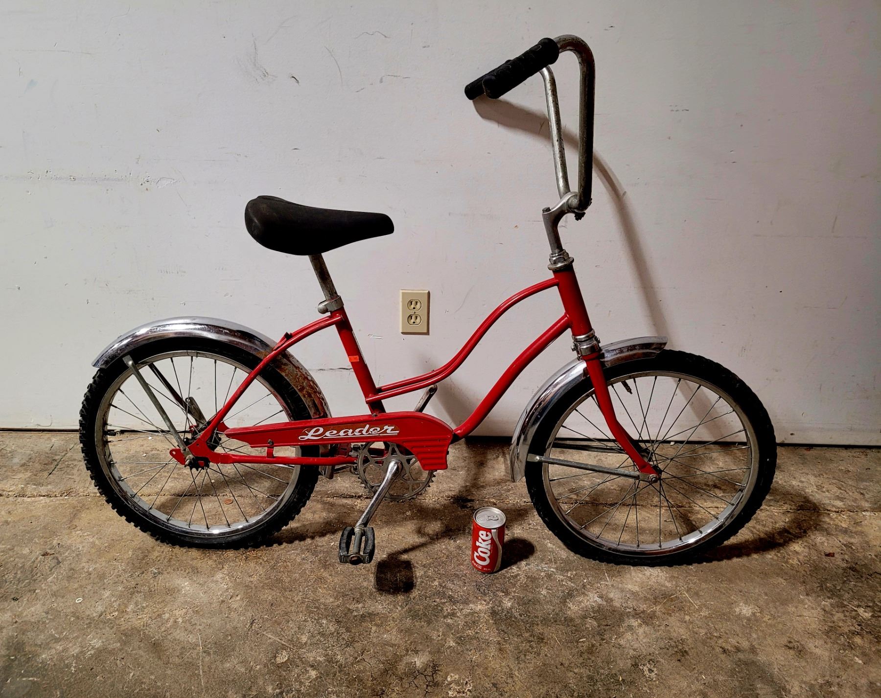 Vintage 70s Leader Bicycle