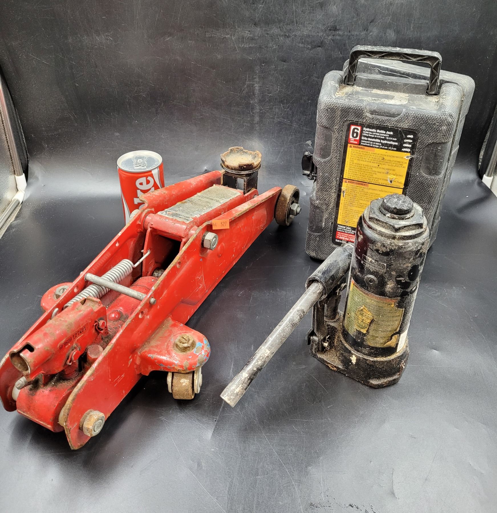 Hydraulic Jacks