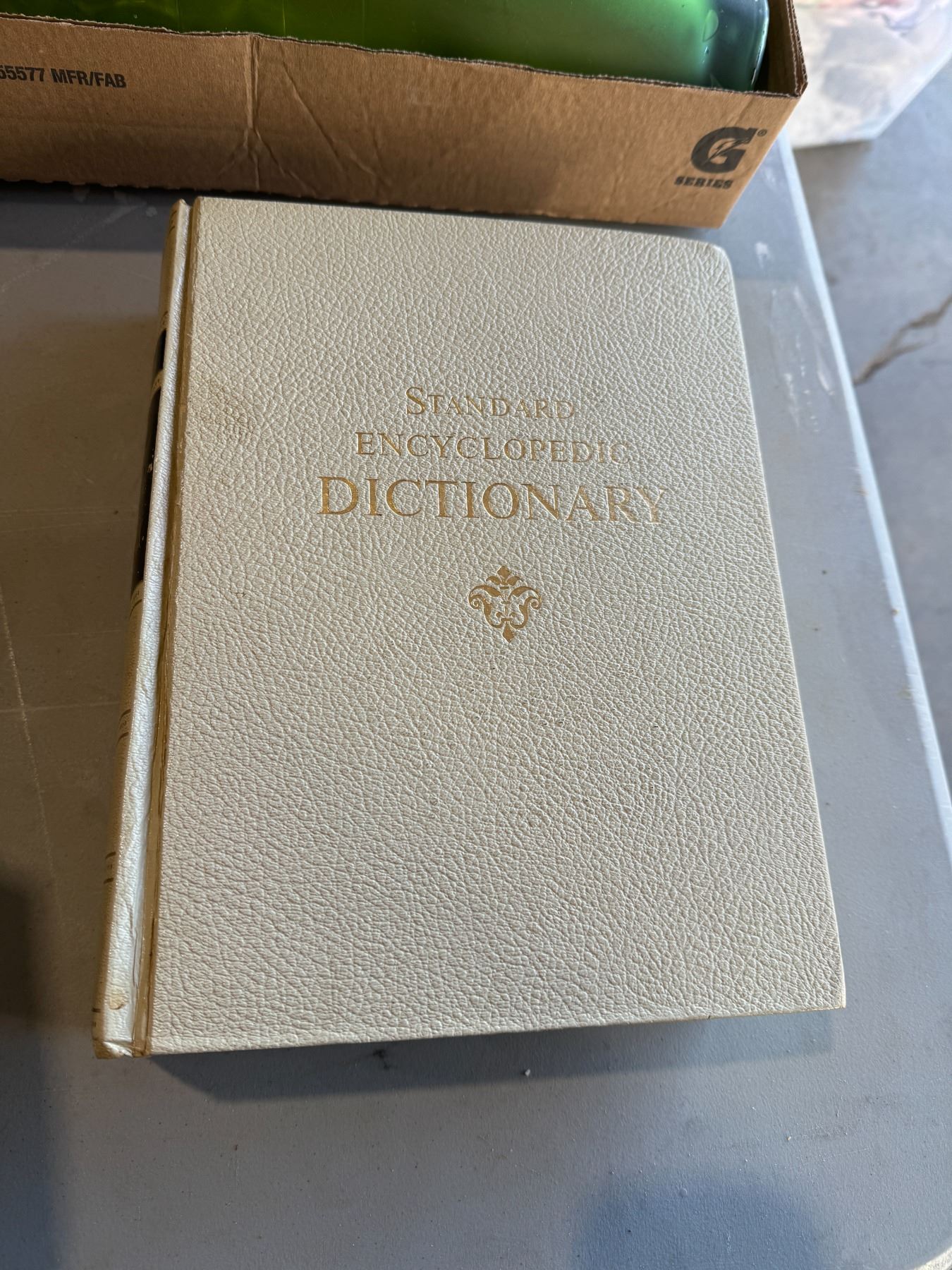 Standard encyclopedia dictionary