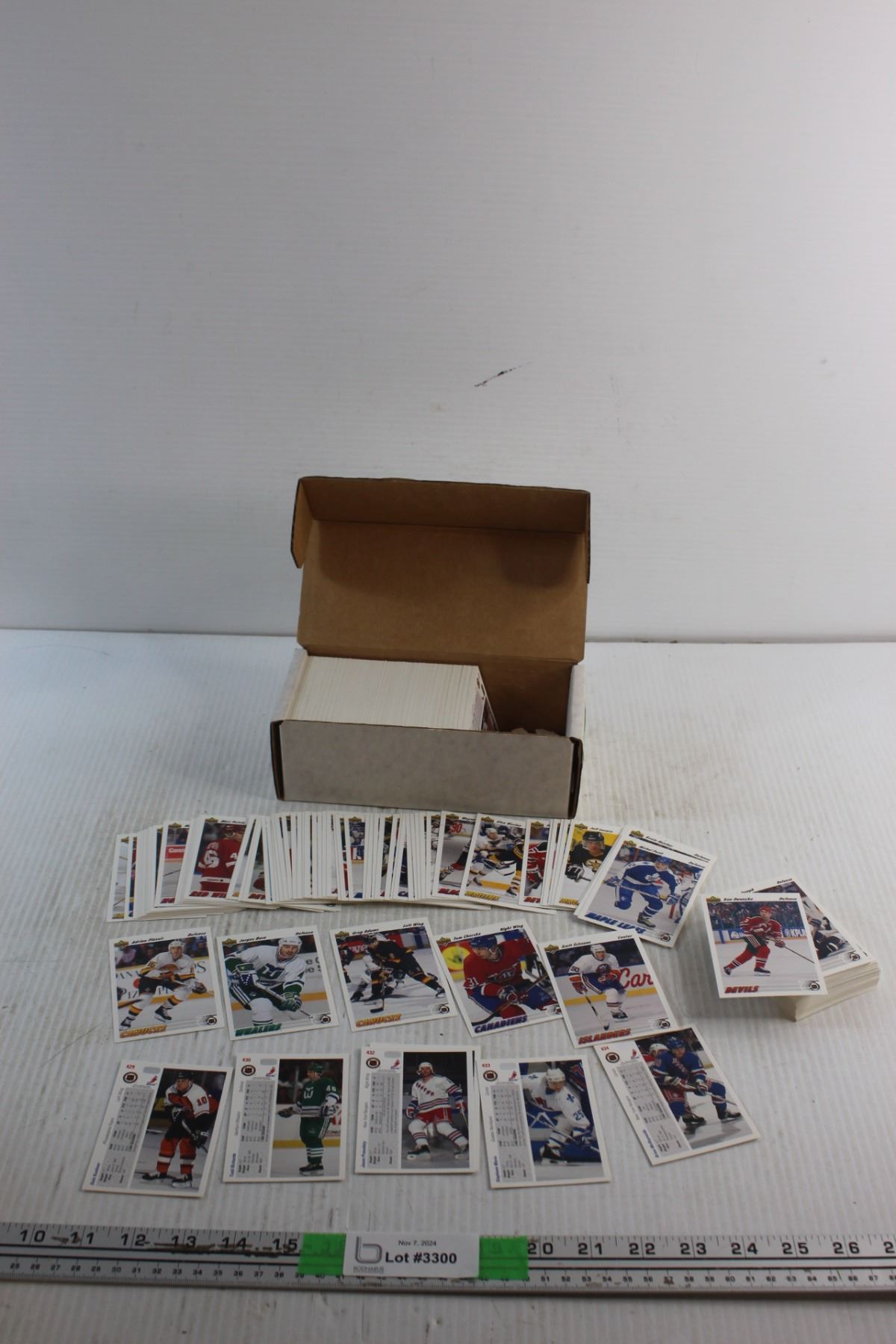 1991-92 Upper Deck Hockey Cards - Bodnarus Auctioneering 1991-92 Upper Deck Hockey Cards - Bodnarus Auctioneering