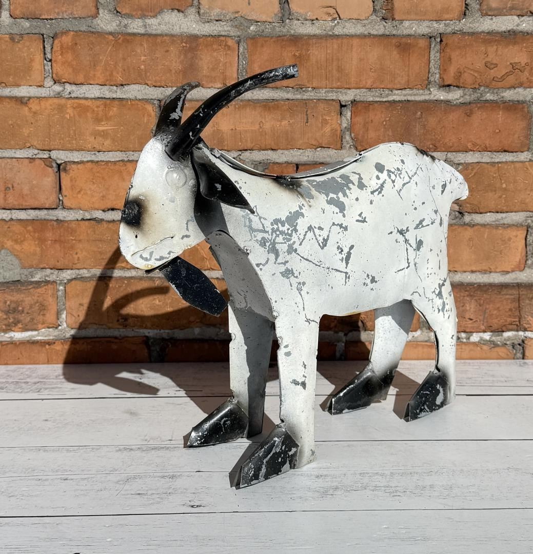 Decorative Tin Metal Garden Goat
