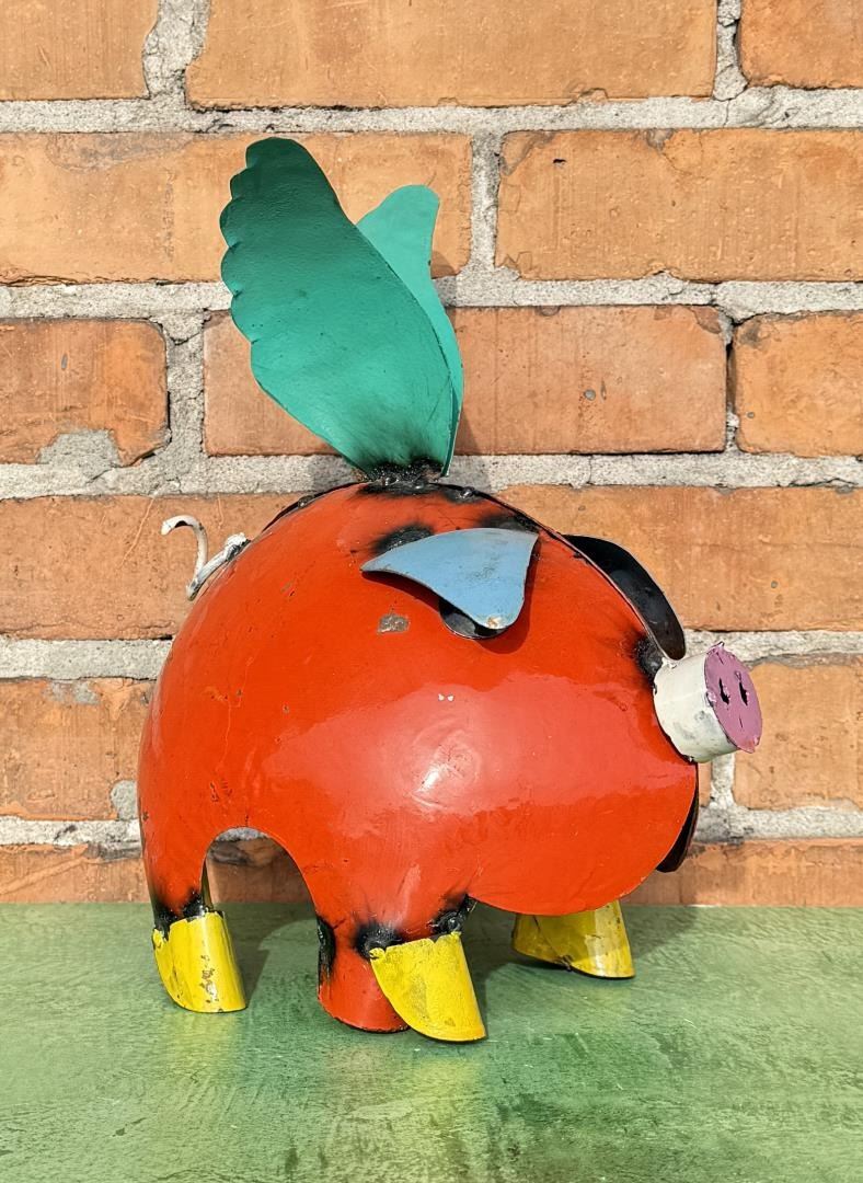 Decorative Tin Metal Garden Flying Pig