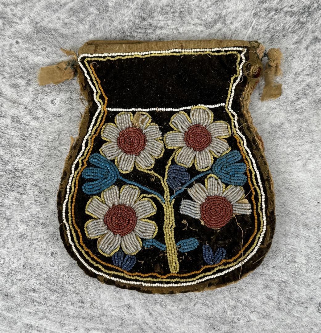 Micmac Native American Indian Beaded Pouch
