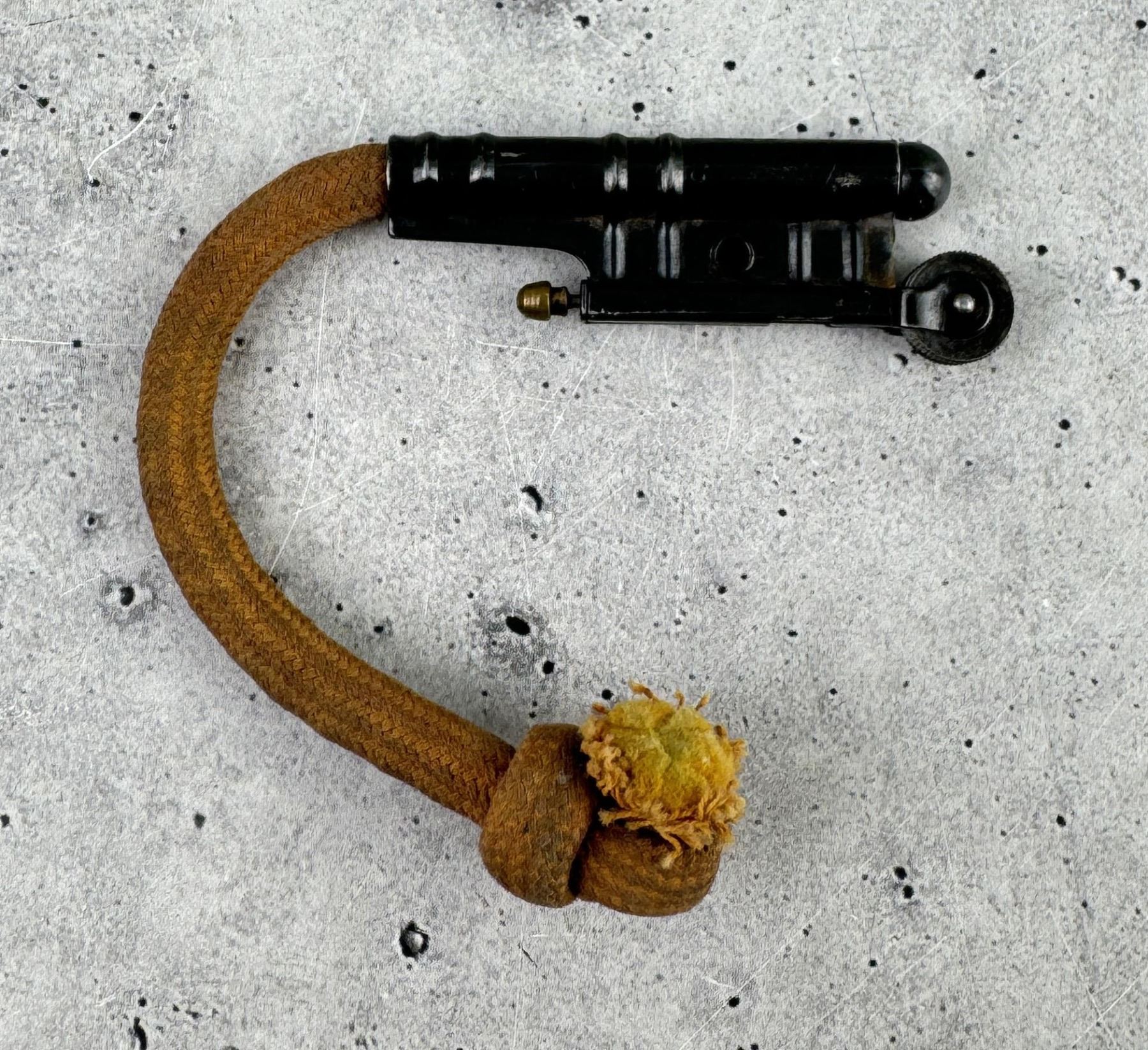 WW2 Bowers Army & Navy Trench Rope Lighter