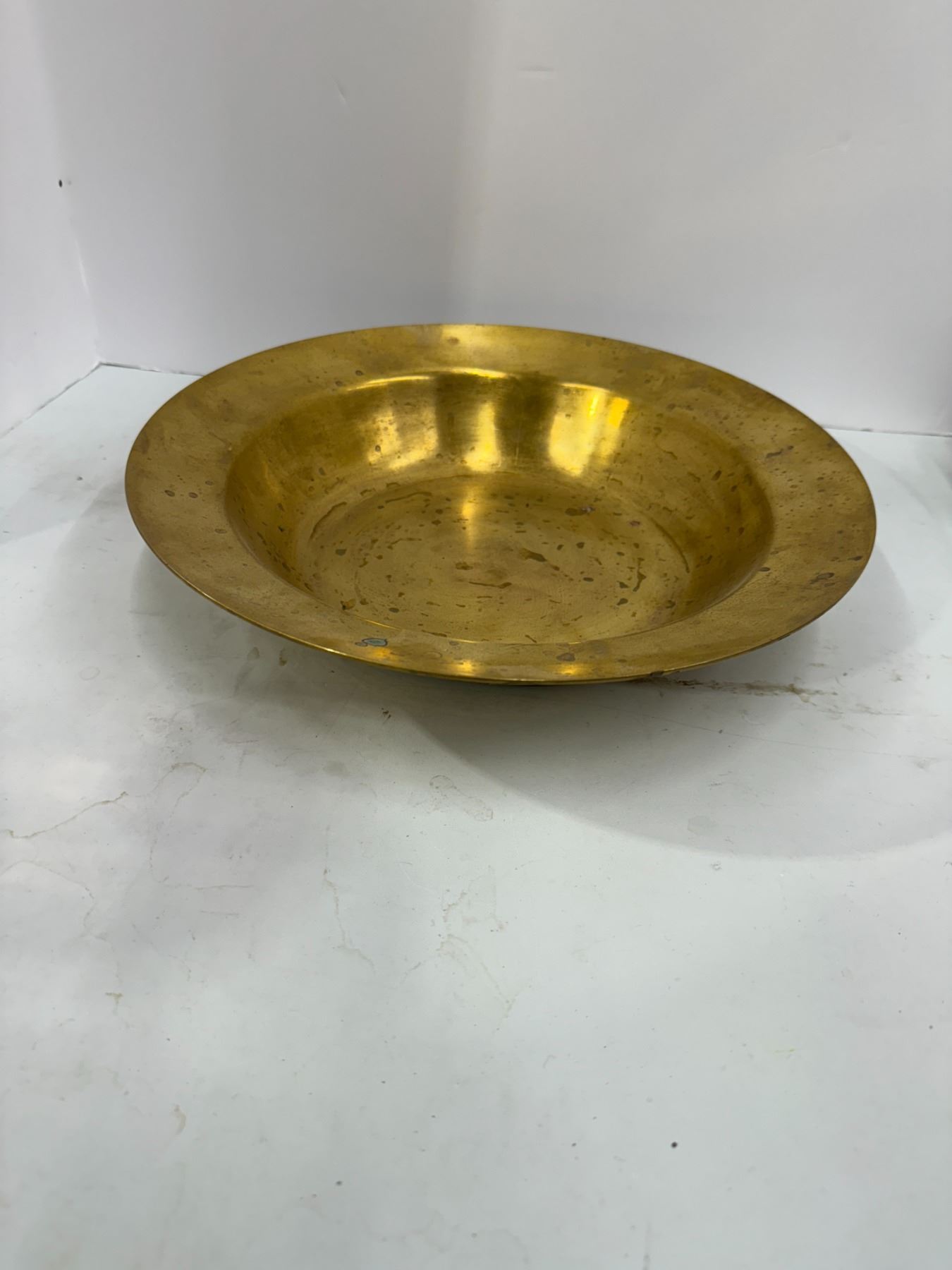 Solid collection plate