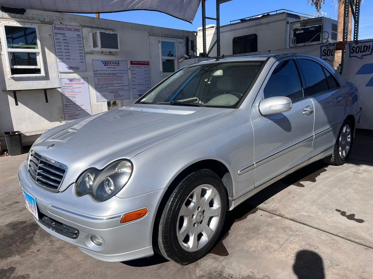 2006 MERCEDES-BENZ C-CLASS