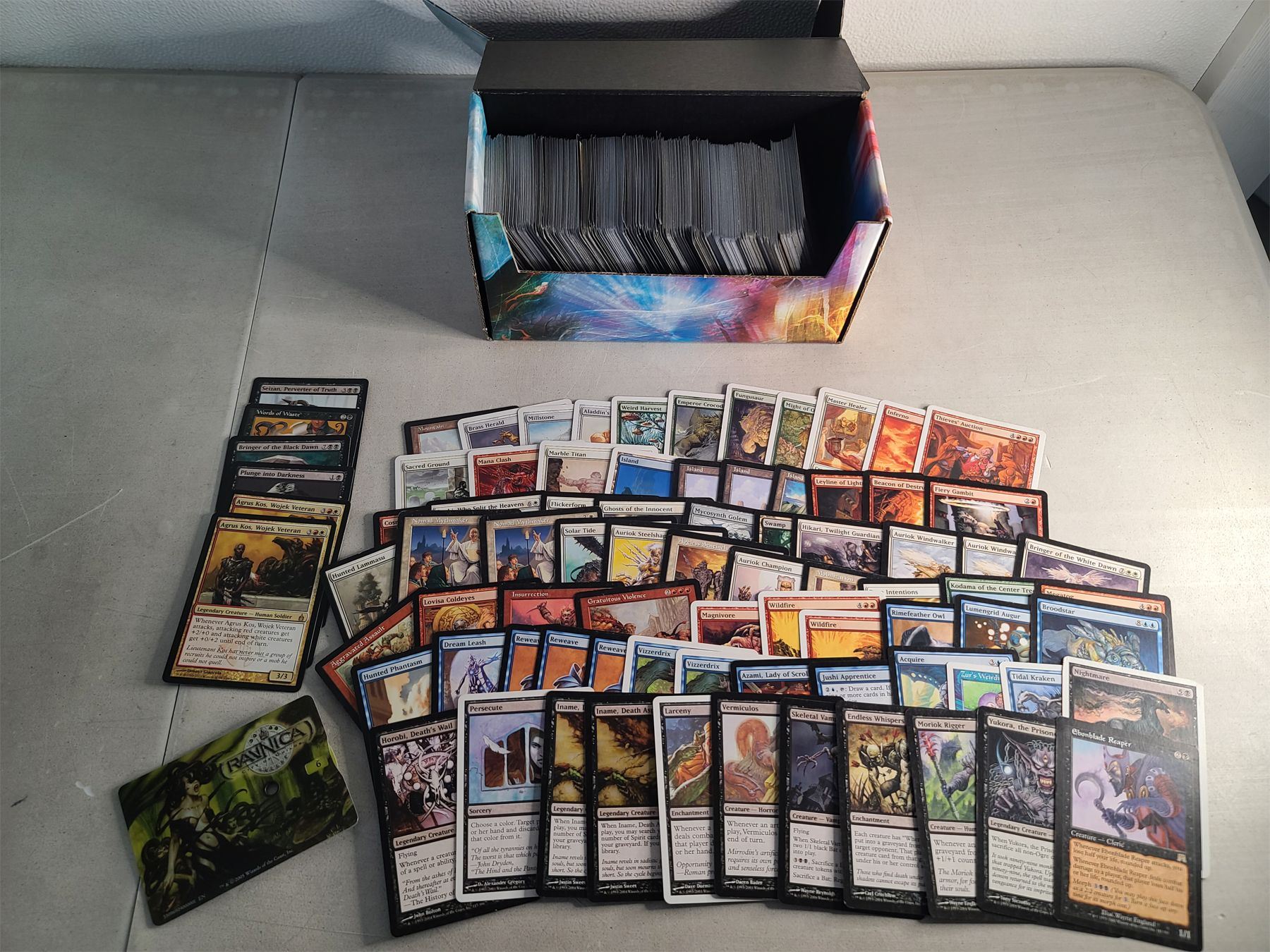 Large Lot of Assorted Magic the Gathering Trading Cards FEATURING LOADS ...