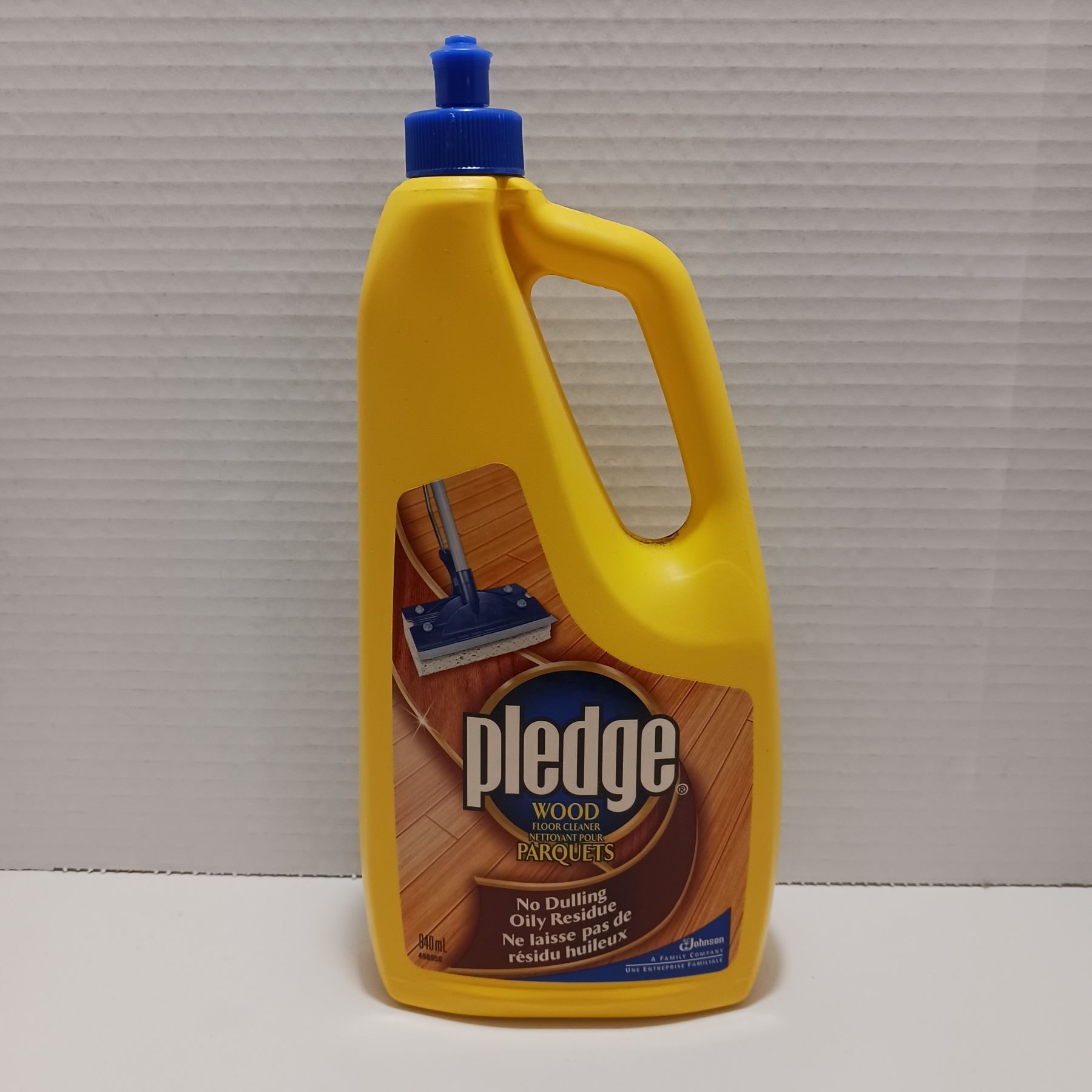 New Pledge Wood Floor Cleaner, 940ml