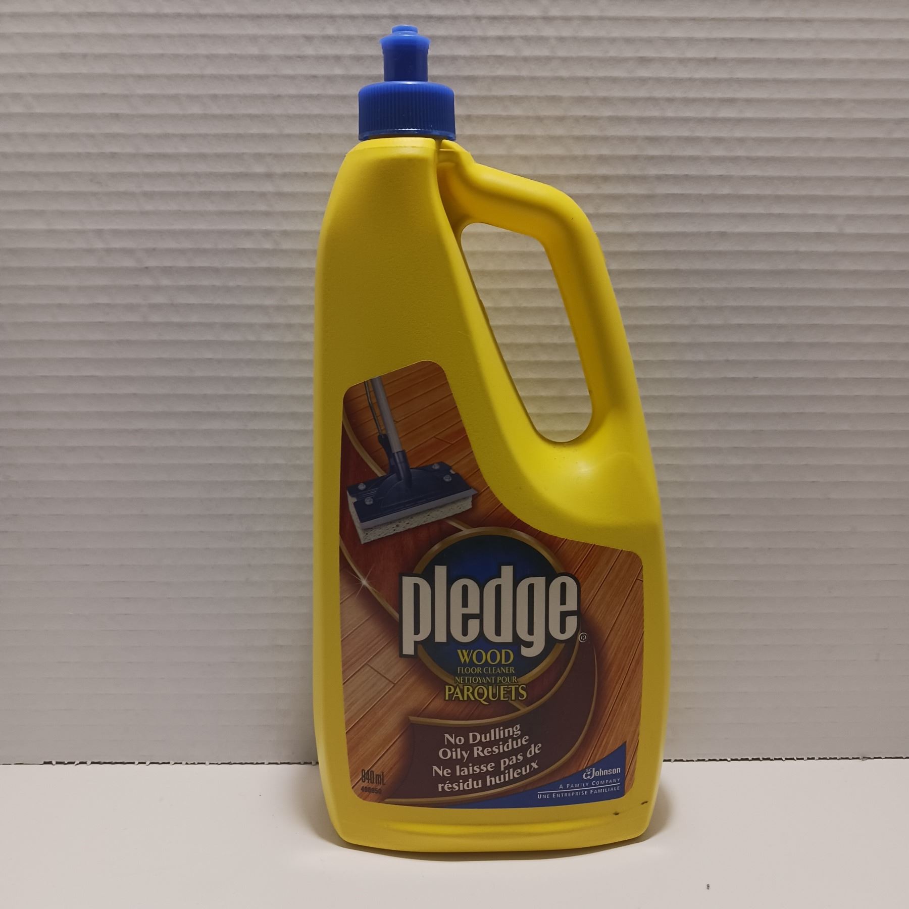 New Pledge Wood Floor Cleaner, 940ml