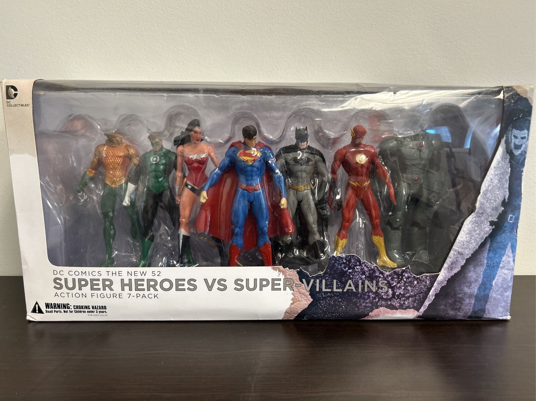 DC Comics “Super Heroes VS Super-Villains" Action Figures