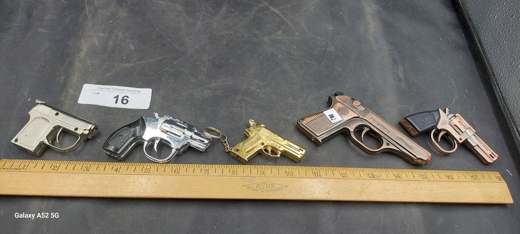 5 vintage pistol/gun lighters