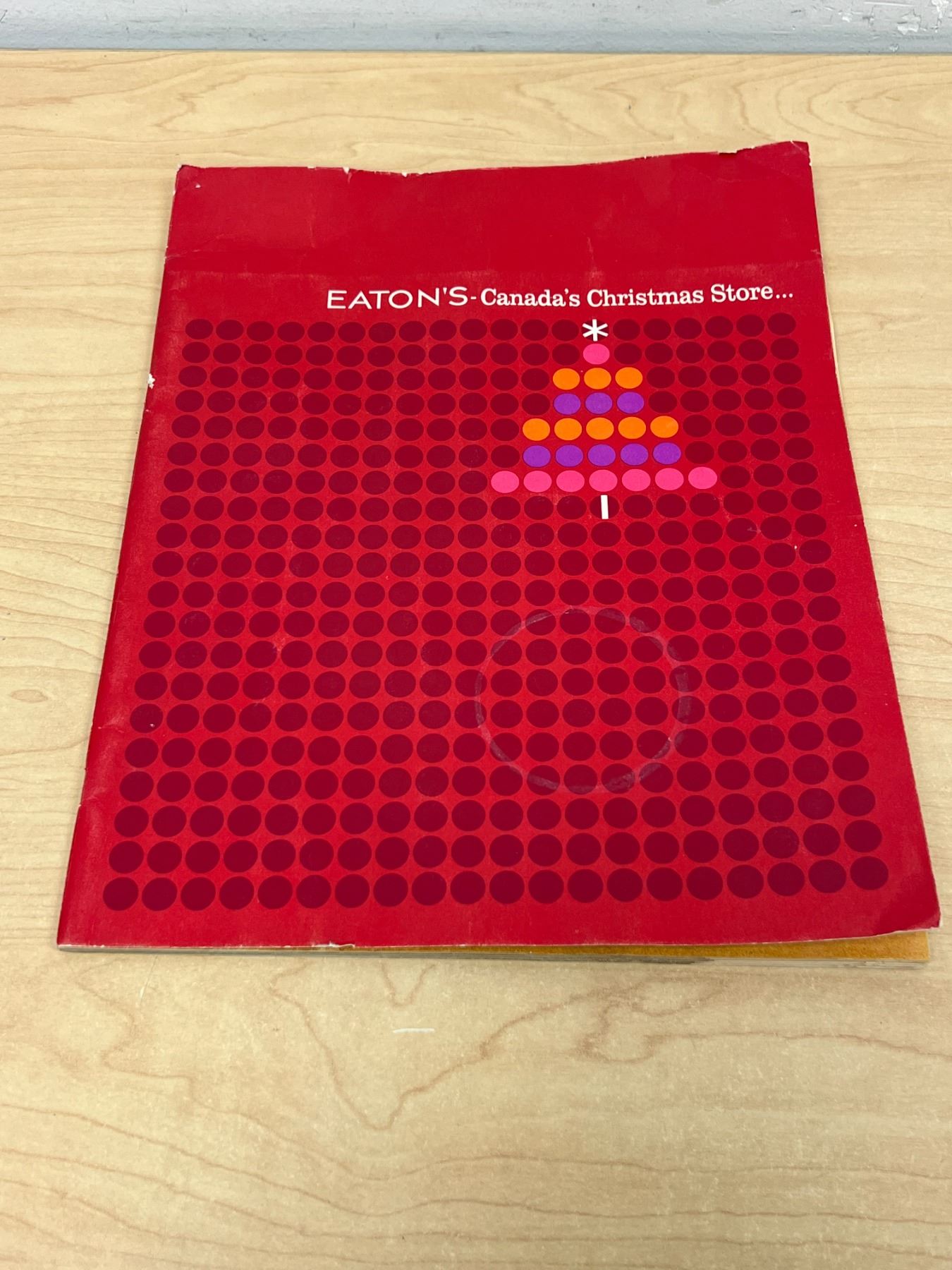 Vintage Eaton's Christmas Catalogue 83 pgs (see all photos)