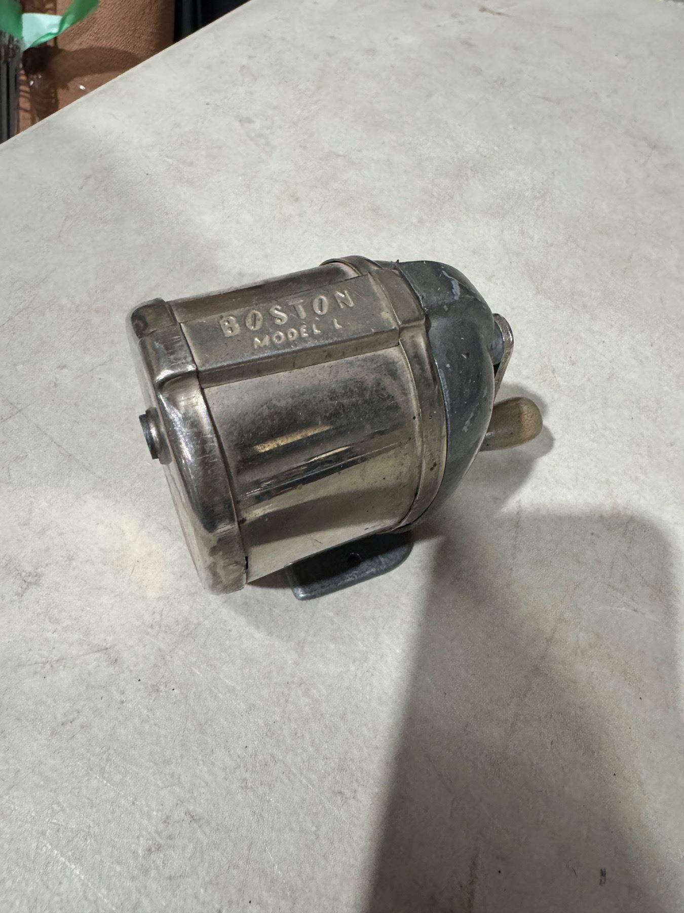 Boston model L pencil sharpener