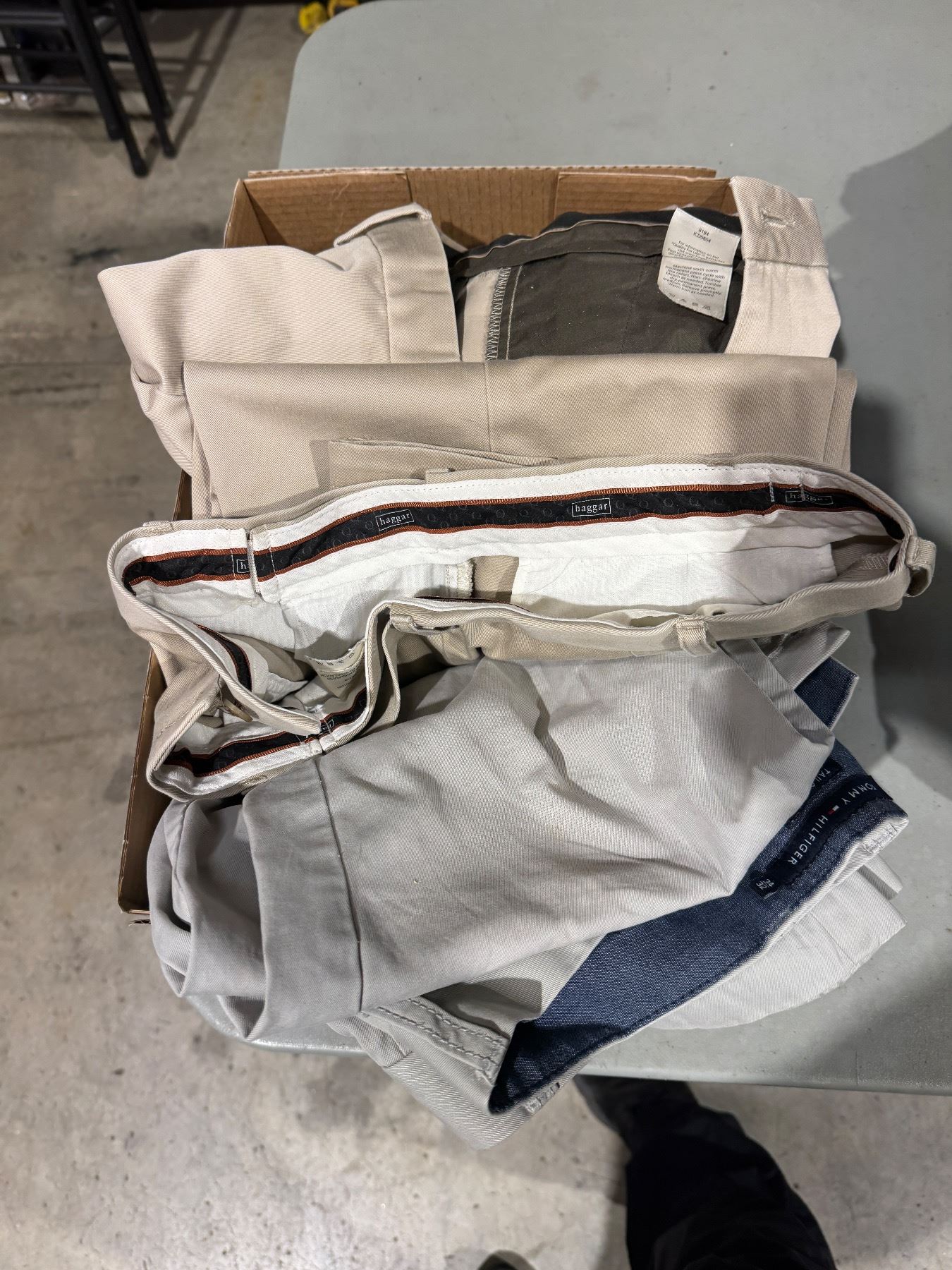 Dress pants size 34, Ish