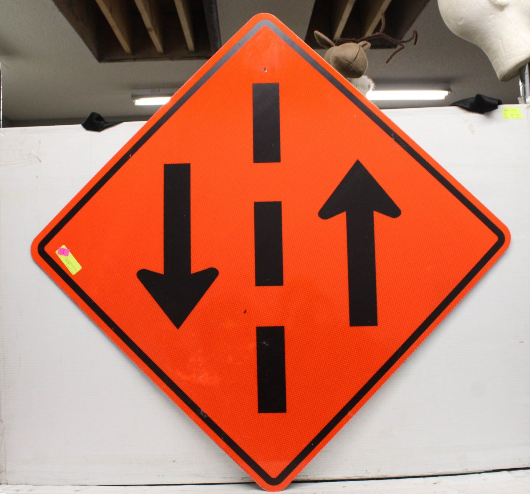 TWO WAY TRAFFIC ROAD SIGN