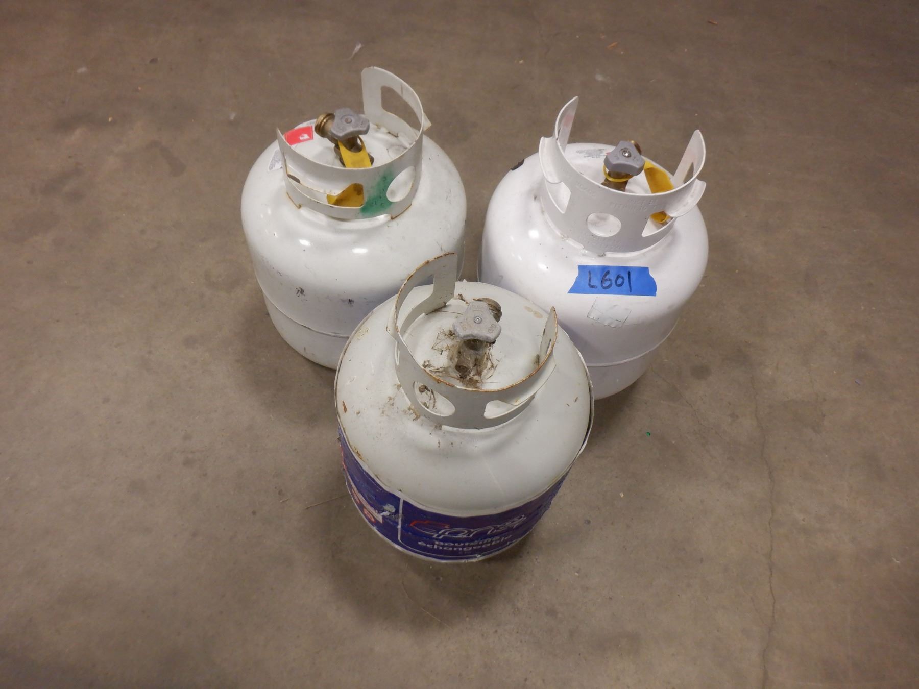3 propane tanks, all appear to be rust free and useable