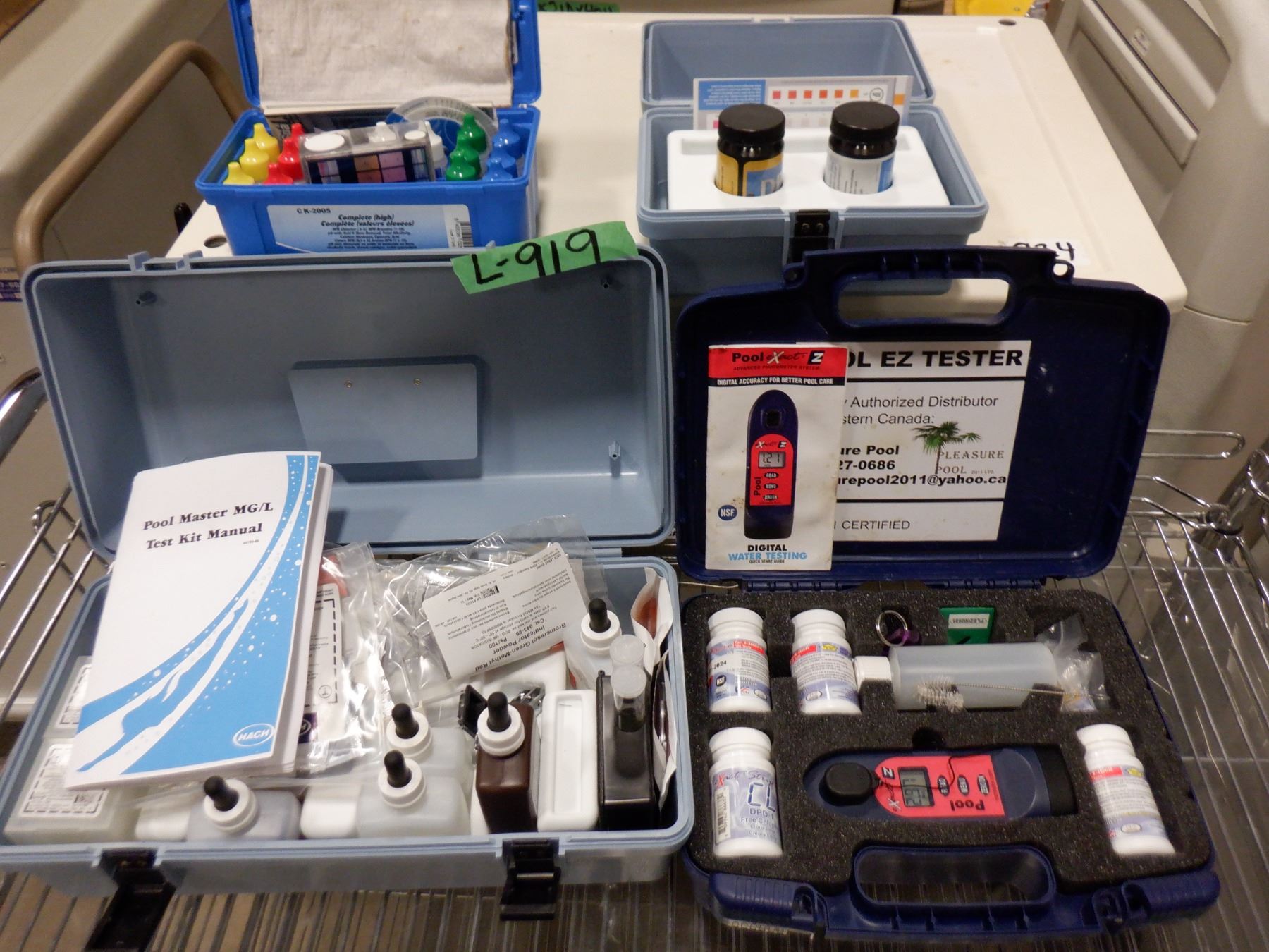 Pool testing kit with chemicals, EZ pool tester kit with digital tester