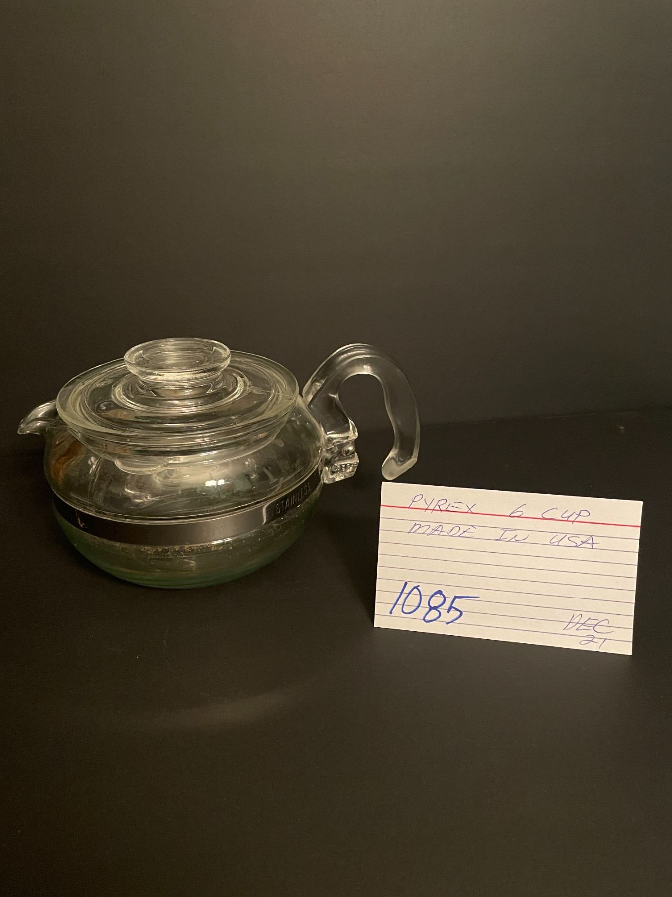 Pyrex 6 cup glass teapot - Schmalz Auctions