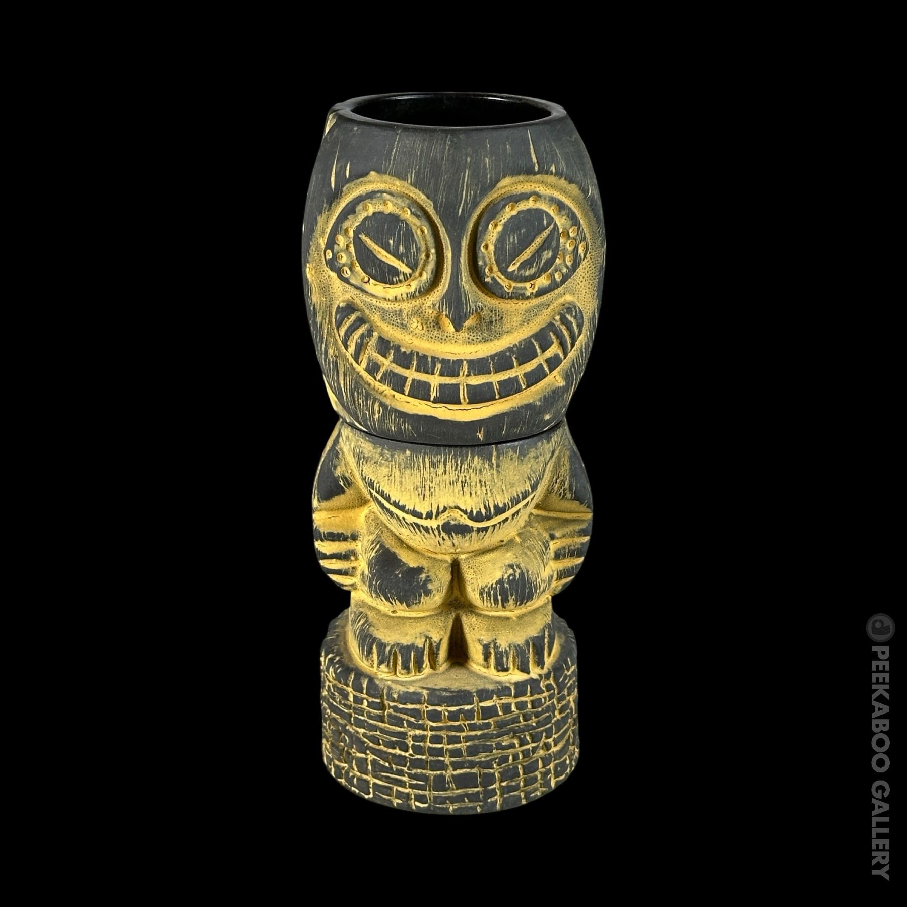 MUNKTIKI "PNG STACKER" BLACK & YELLOW TIKI MUG SET.