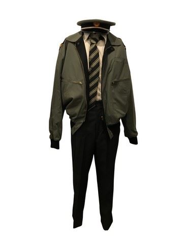 Ronin Seamus O'Roarke (Jonathan Pryce) Movie Costumes