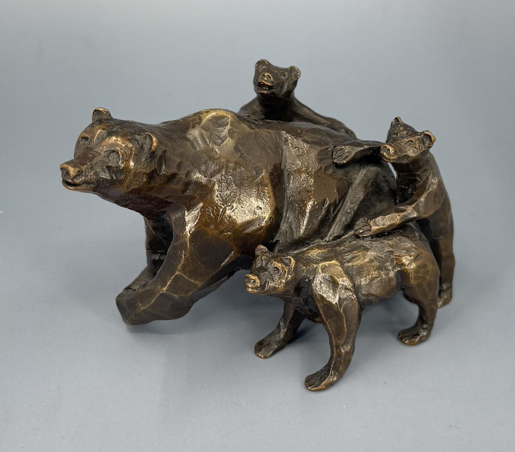 Martin Hagen Bear Family Bronze