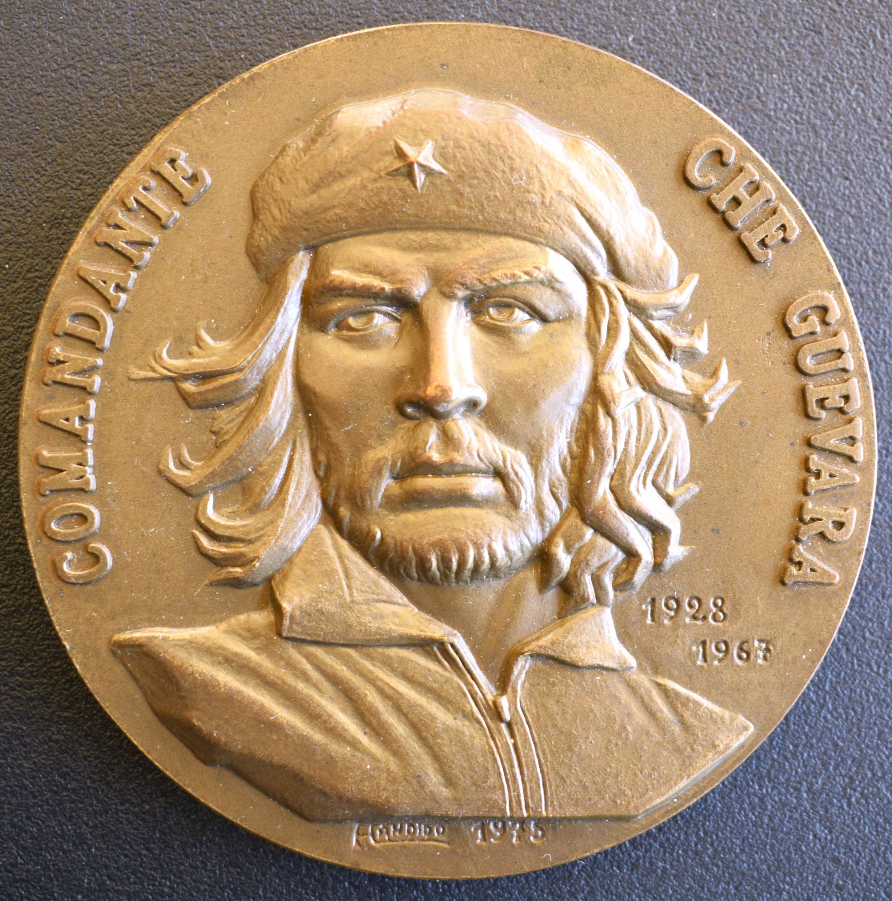 Portugal, Medal "Comandante Ernesto Che Guevara" 1928-1967 Bronze GR. F ...