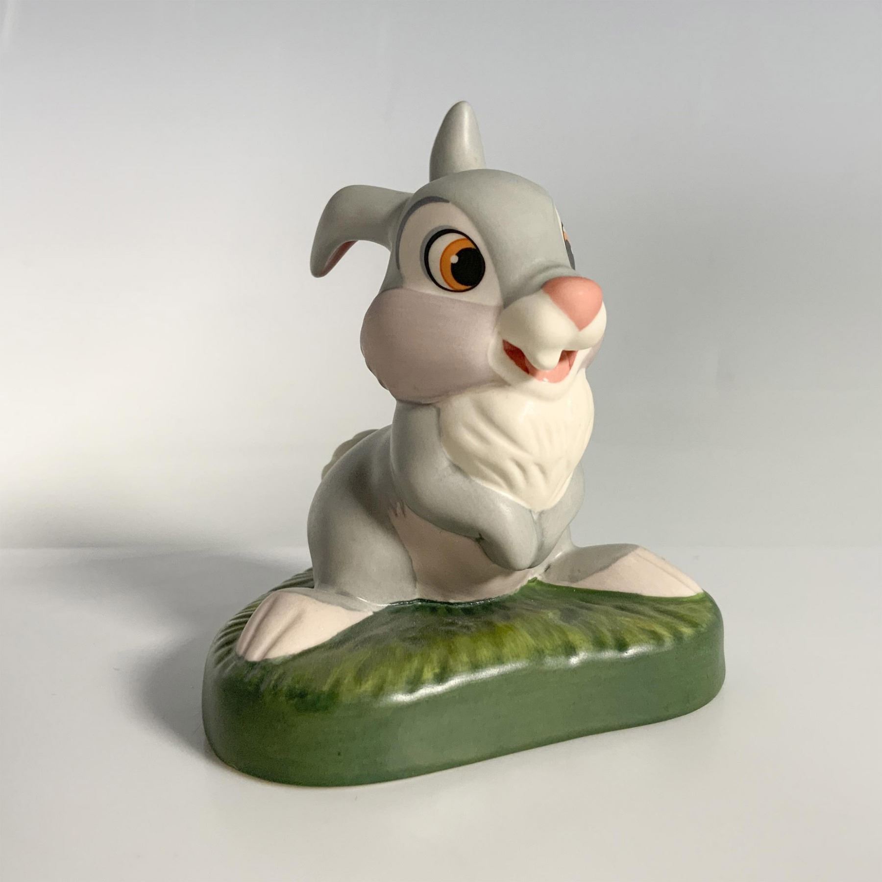 Walt Disney Classics Bambi Thumper Figurine, Did The Young Prince Fall Dow