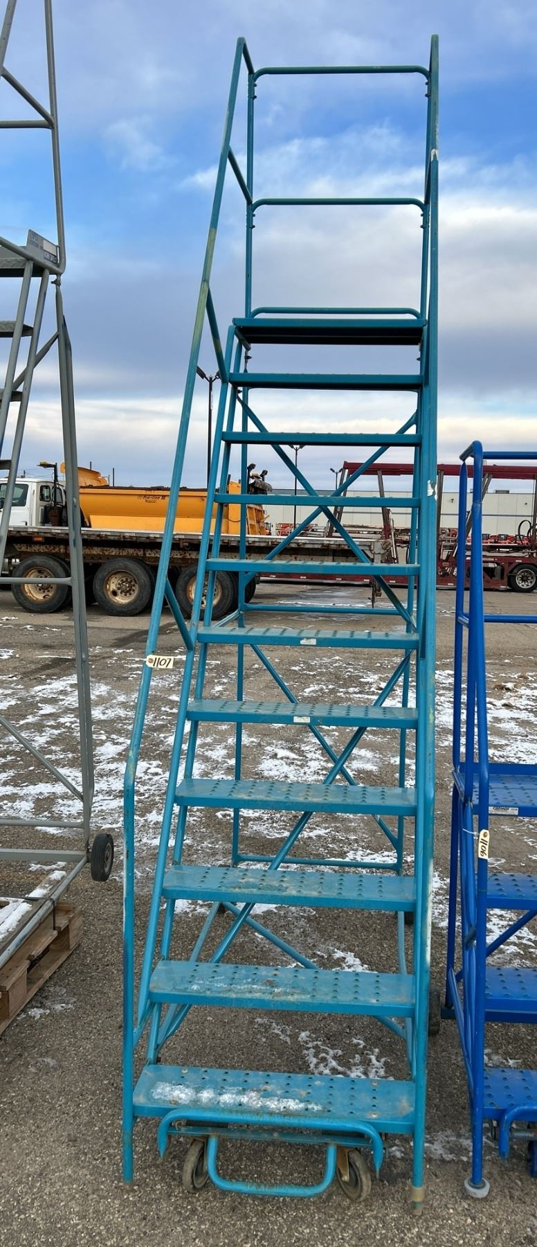 Eleven Stair Rolling Ladder