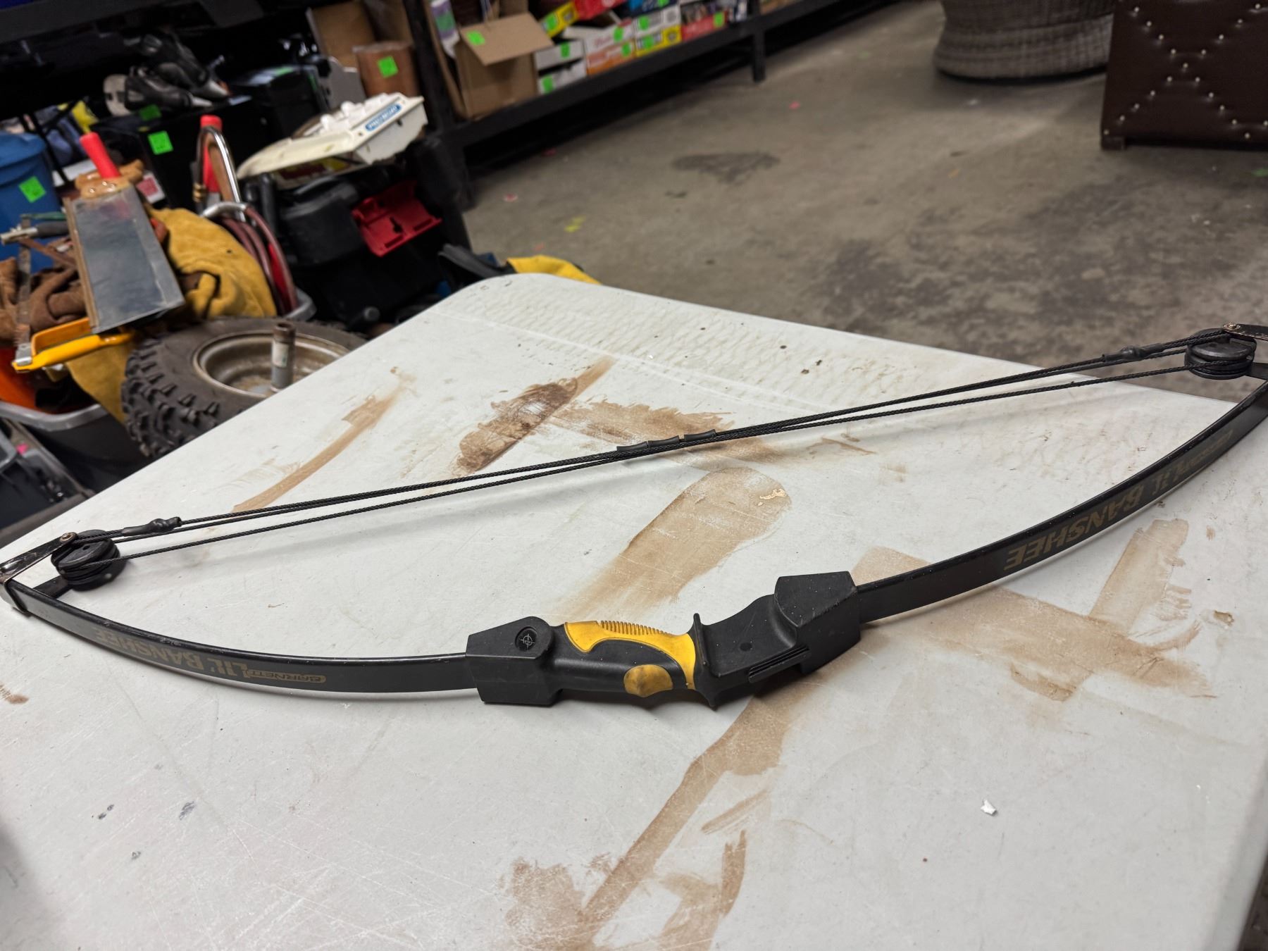 Little banshee bow