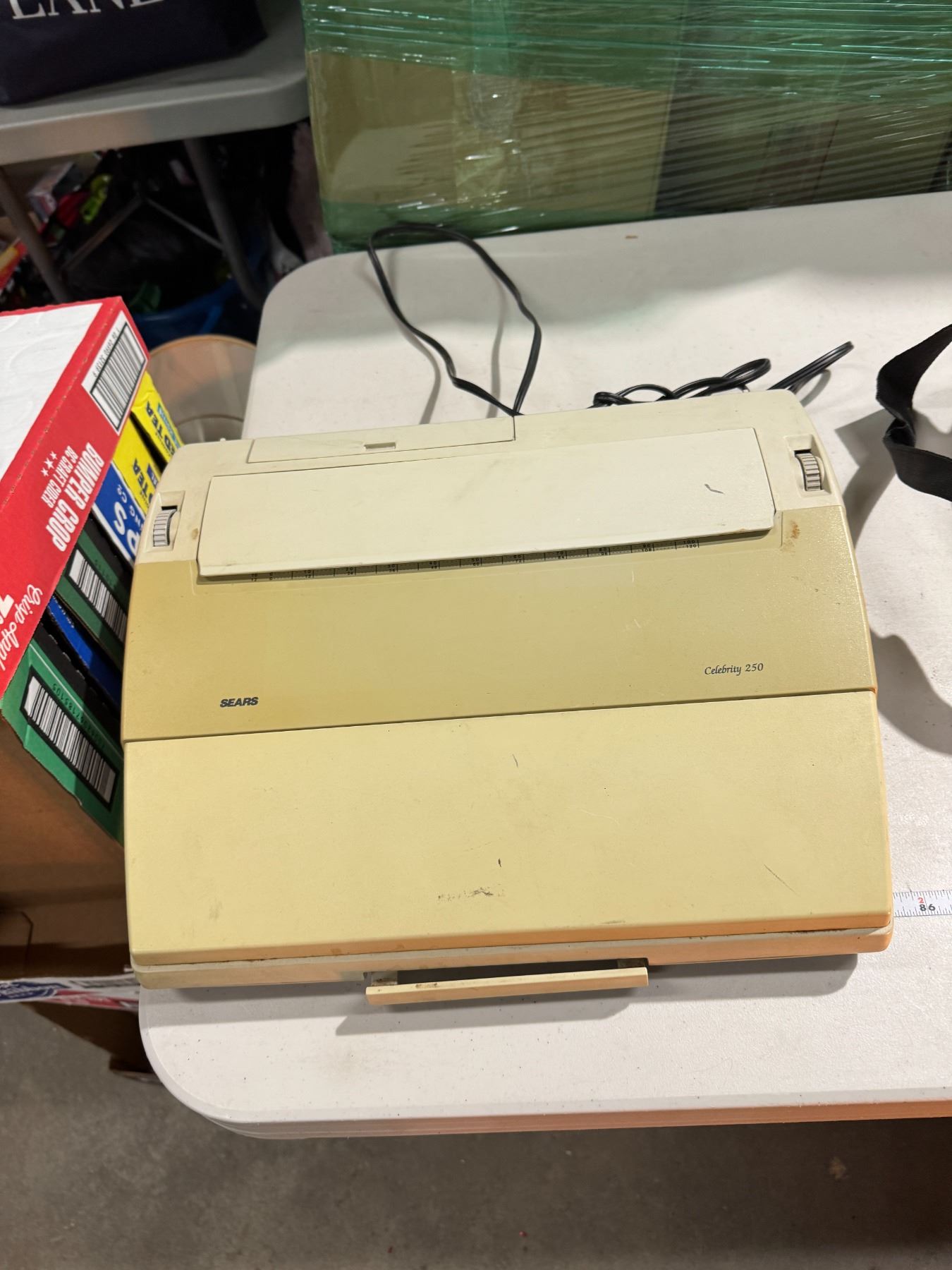 Sears celebrity 250 electric typewriter