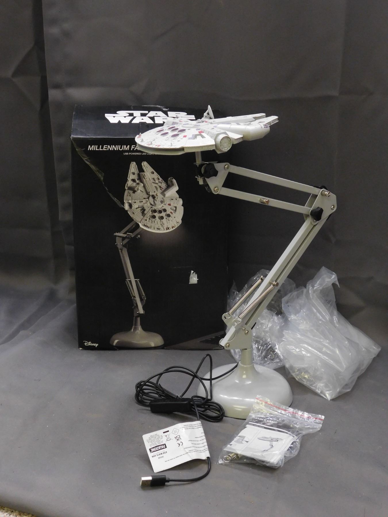 Millennium Falcon Posable Lamp