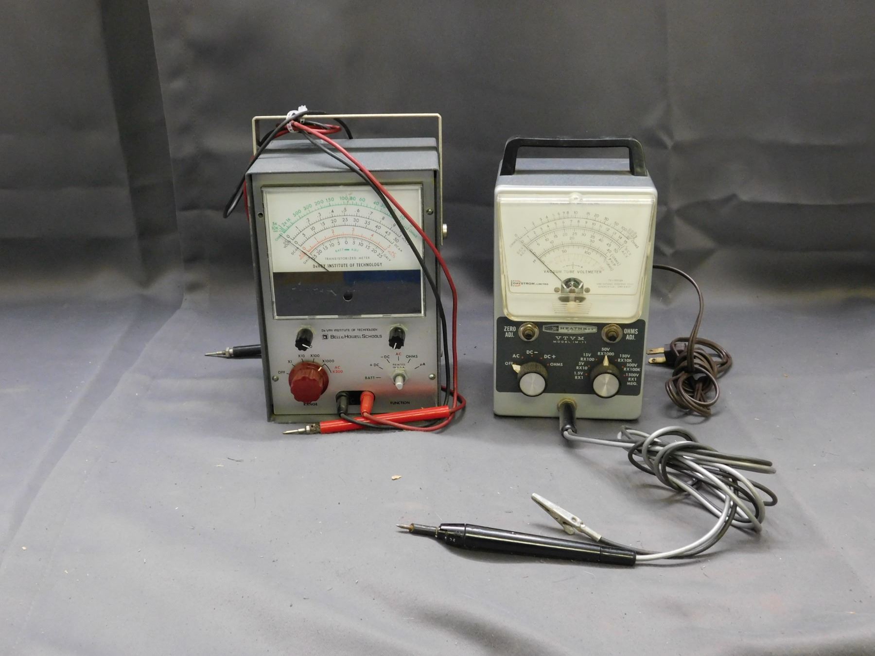 Lot of 2 Heathkit Vacuum Tube Voltmeter Model IM-11 Devry ...