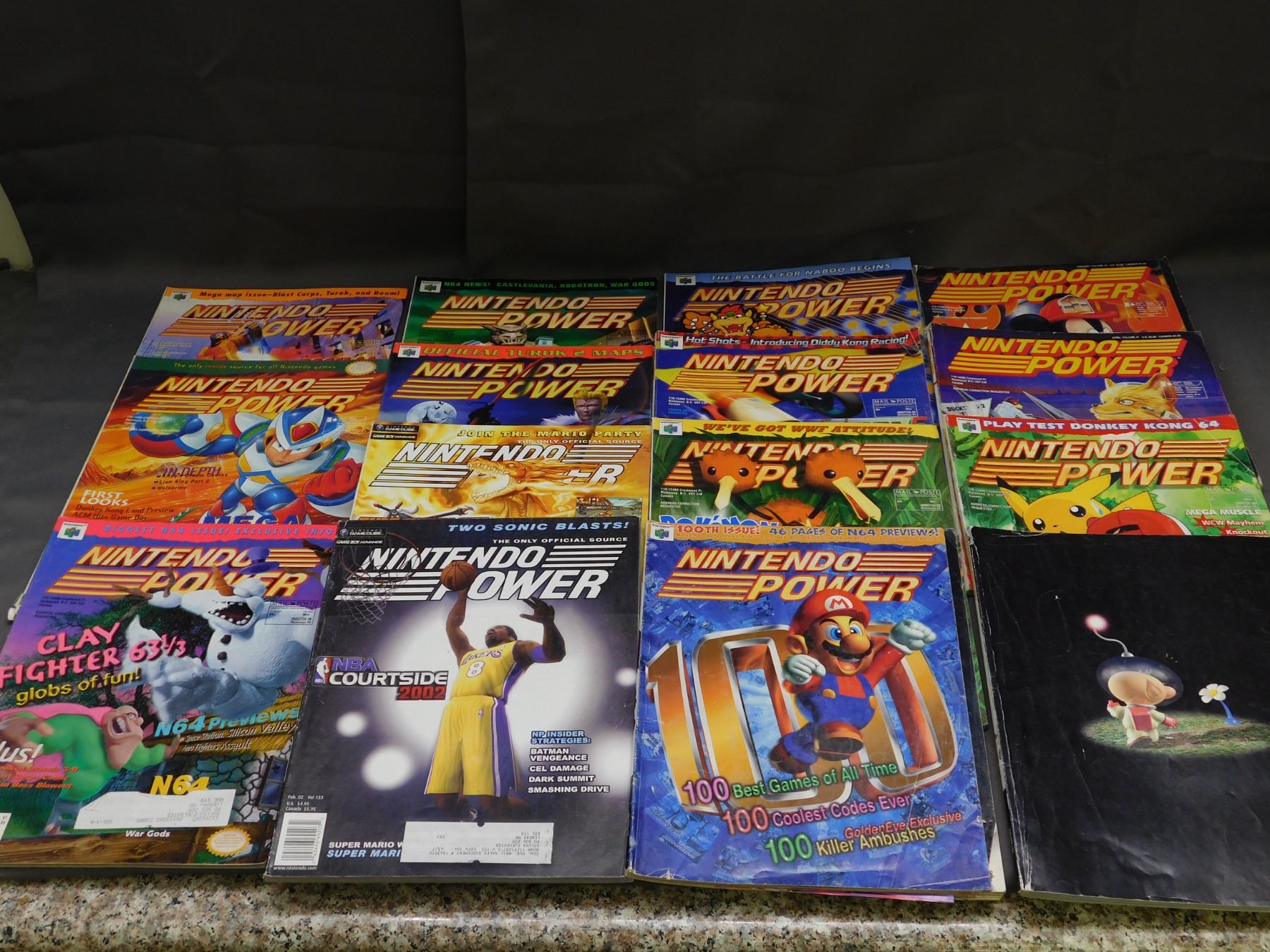 Lot of 15 Nintendo Power Magazines
