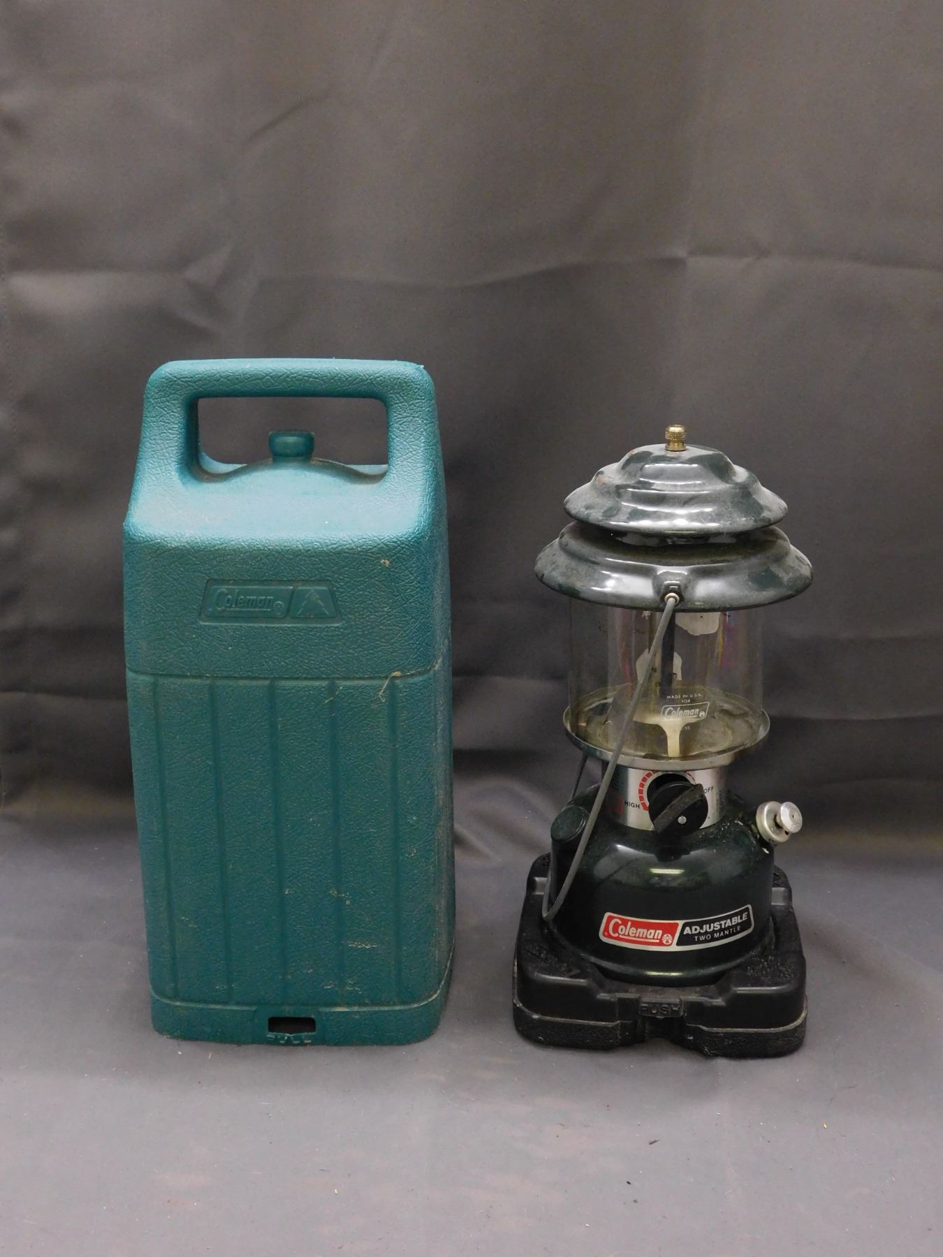 Coleman Oil Lantern C-55 Green
