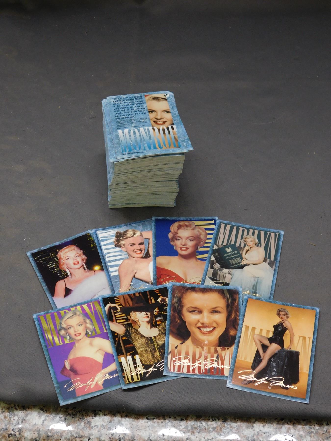 200+ Marilyn Monroe Cards
