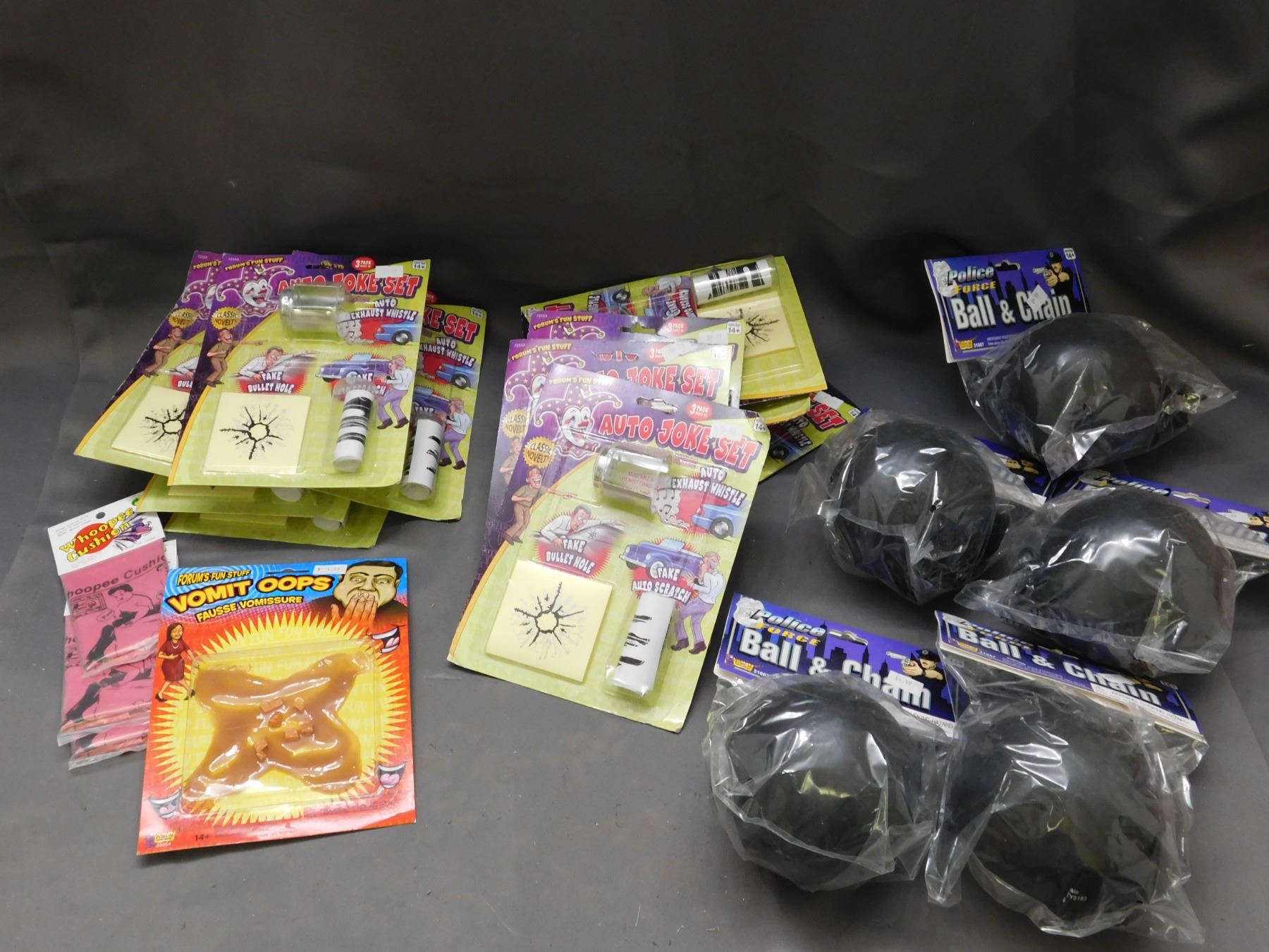 Lot of Novelty / Gag Items Auto Joke Set, Whoopie Cushion, Fake Vomit ...