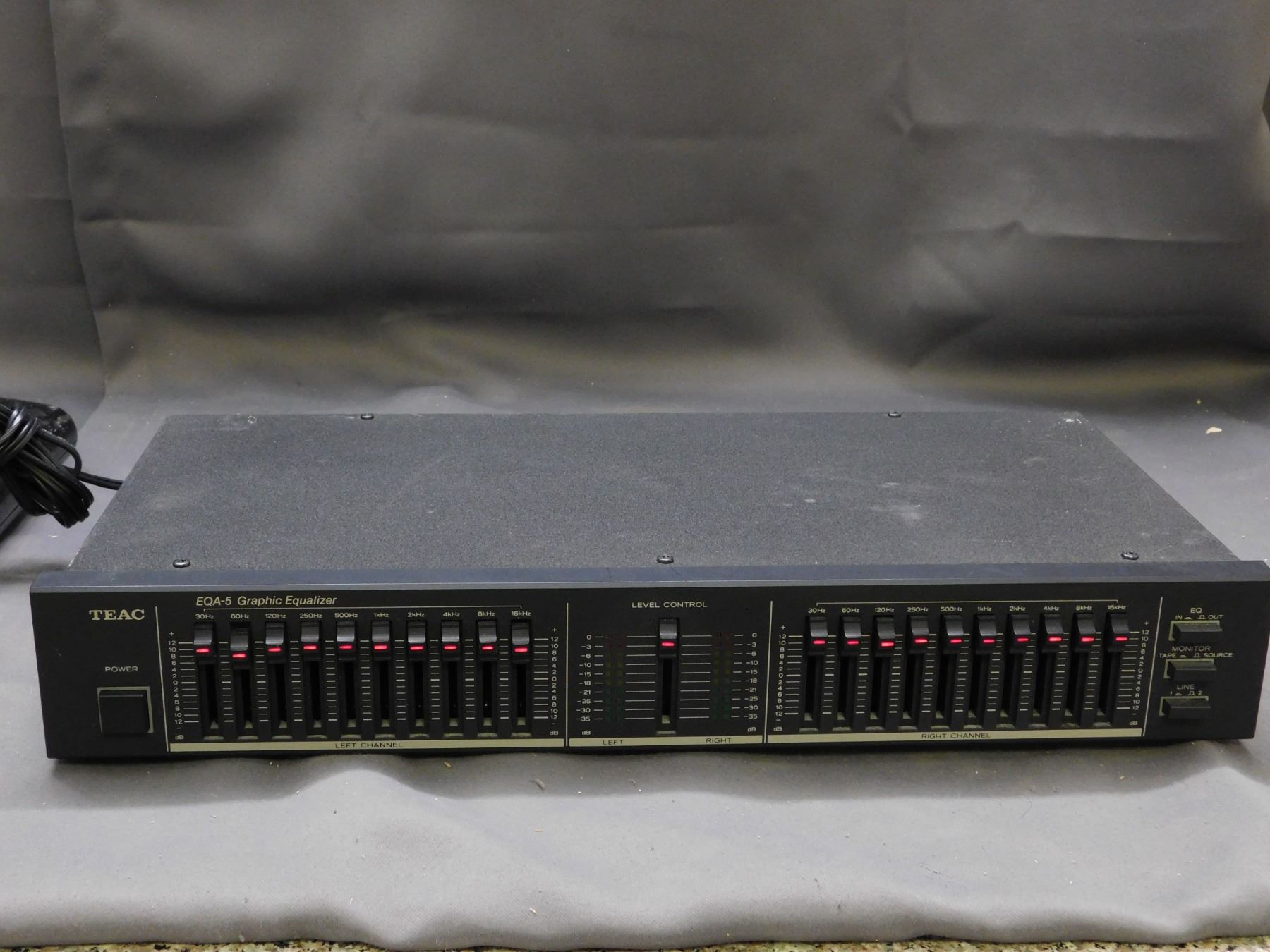 TEAC EQA-5 Graphic Equalizer
