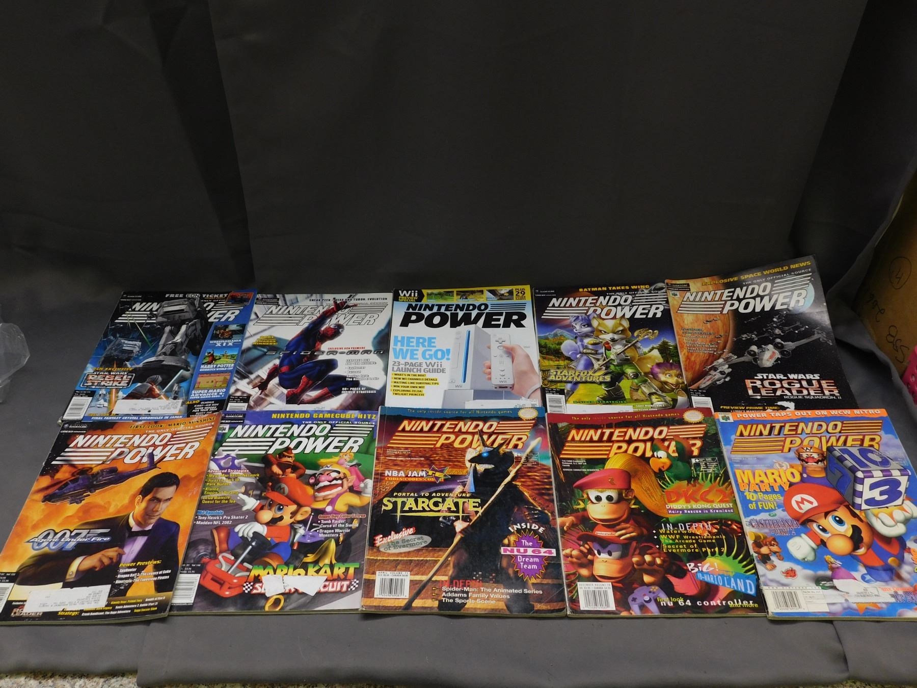 Lot of 10 Nintendo Power Magazines
