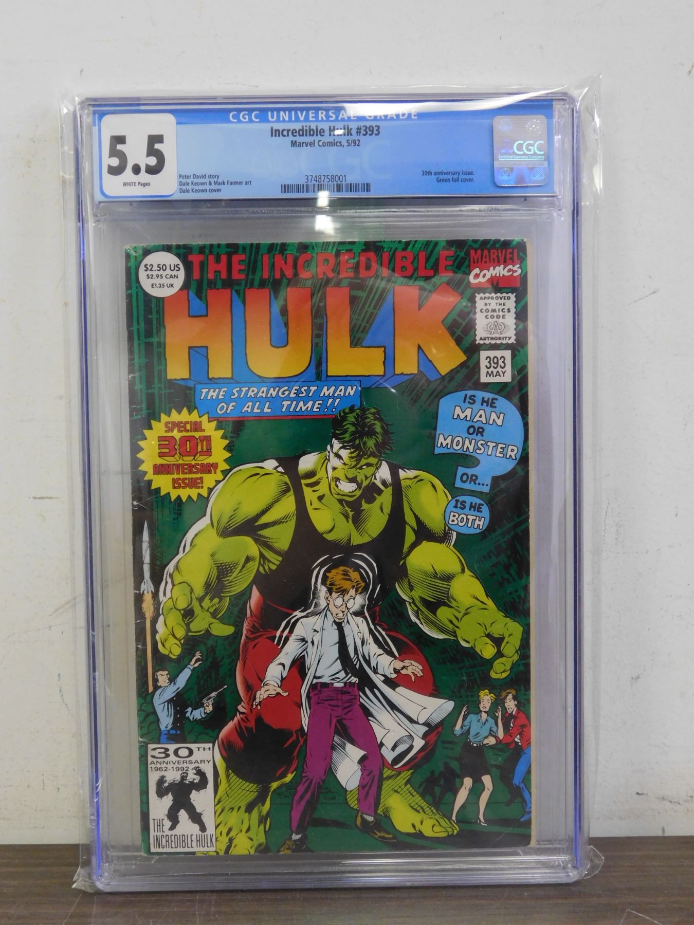 5.5 CGC Universal Grade Incredible Hulk #393 Marvel Comics 5/92