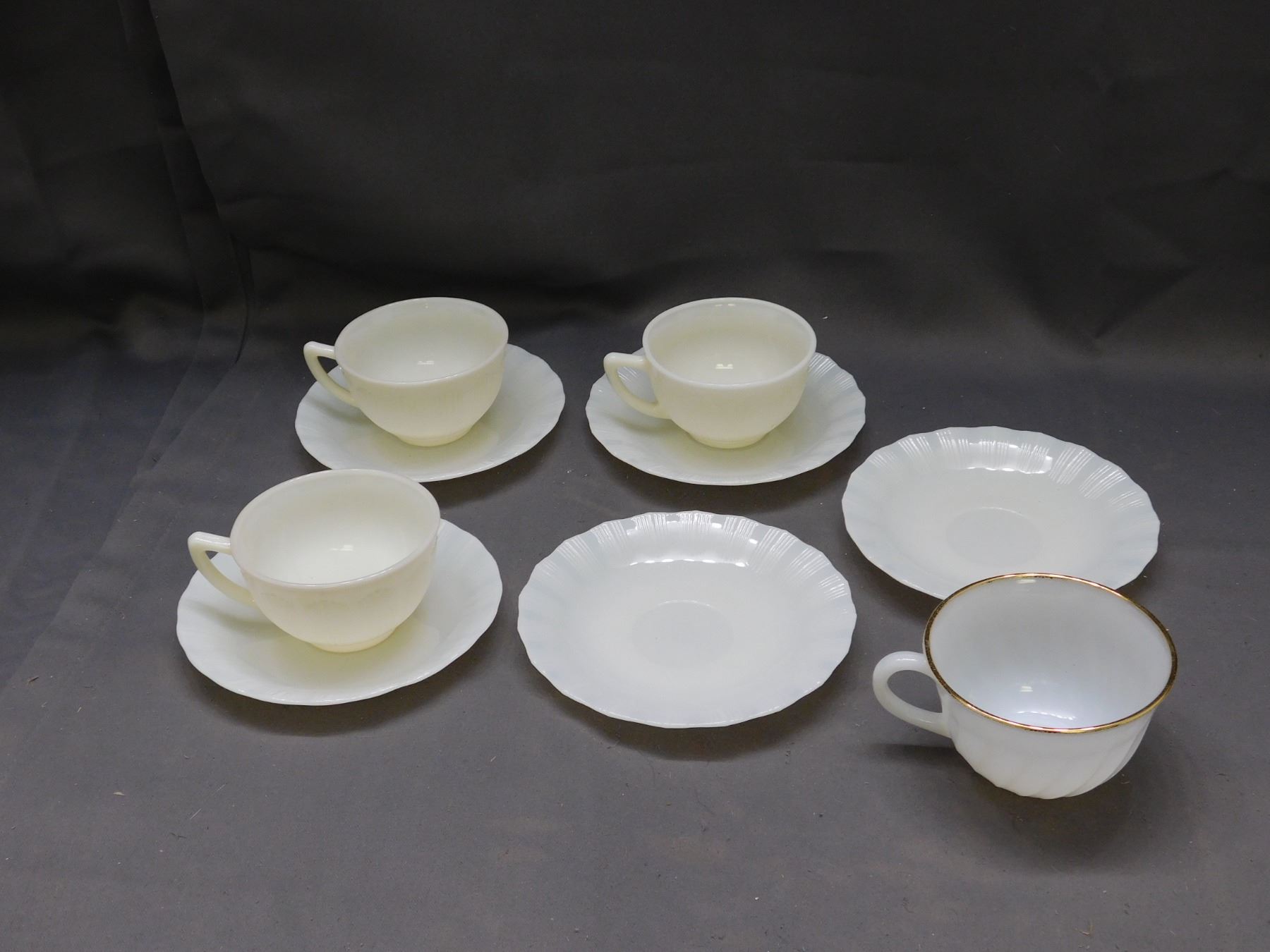 9pcs 3 COREX Tea Cups and Saucers, 2 Extra Saucers and 1 Fire King Cup ...