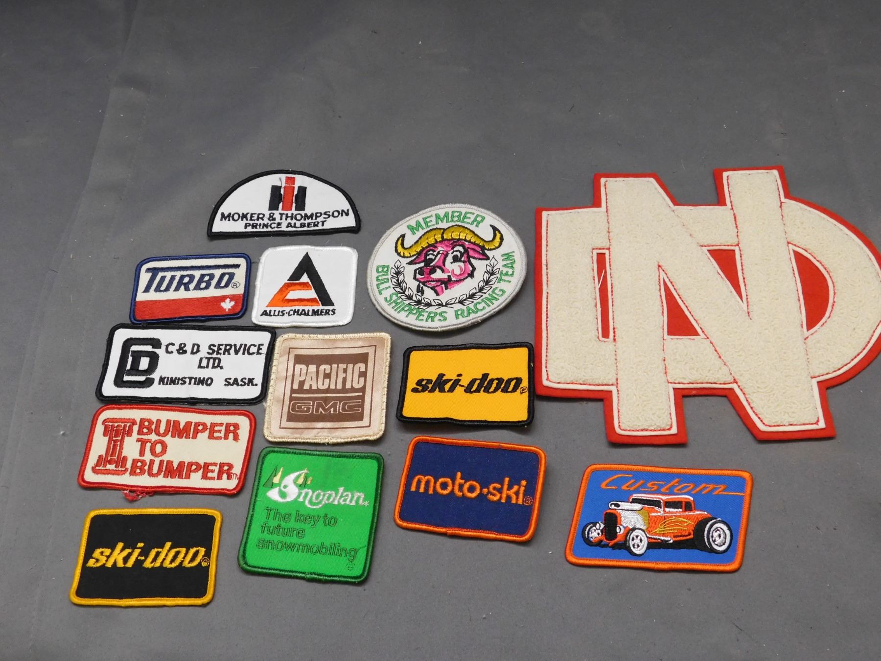 Lot of 13 Vintage Advertising Patches Ski-Doo, Snoplan, Bumper to ...