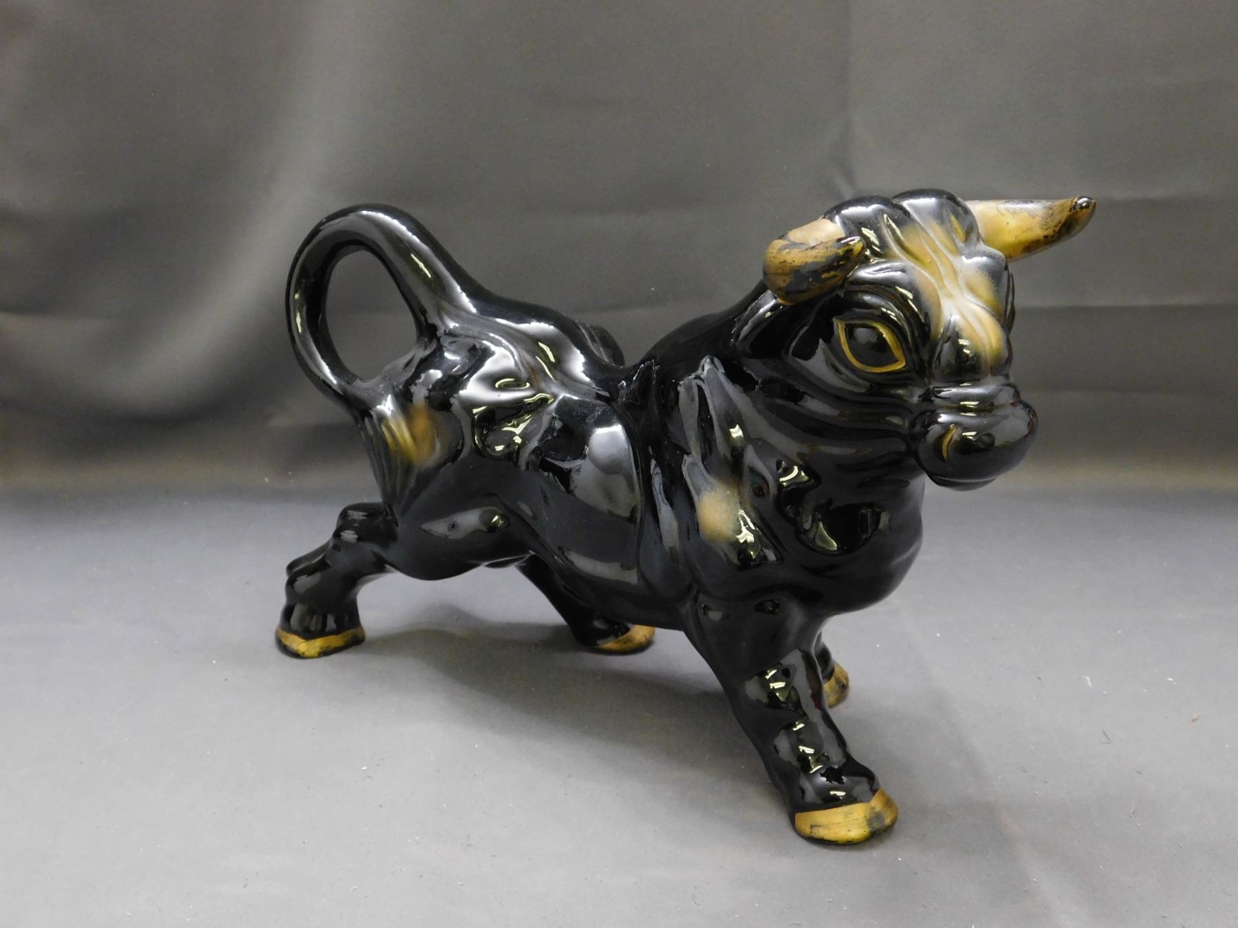 Giftcraft Toronto Ceramic Black Bull Figurine