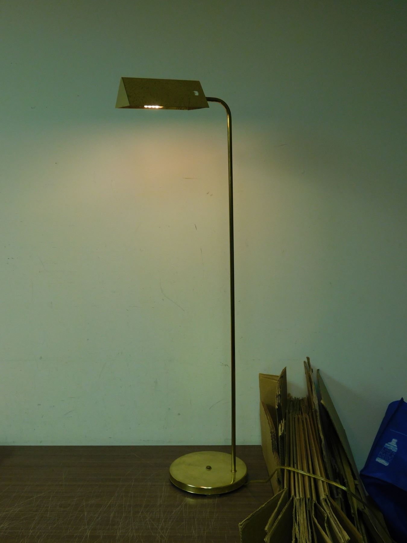 Reading Lamp / Bridge Lamp Gold Tone Brass Vintage MCM