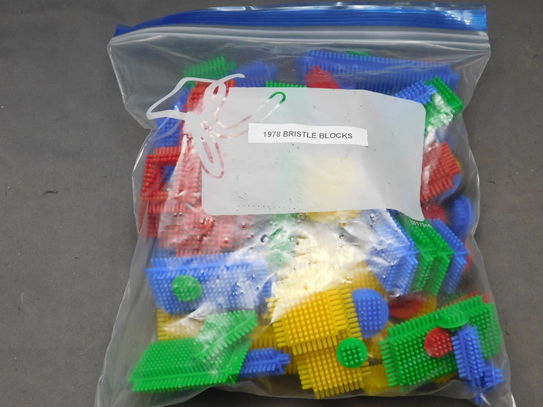 Bag of Vintage 1978 Bristle Blocks Construction Toys