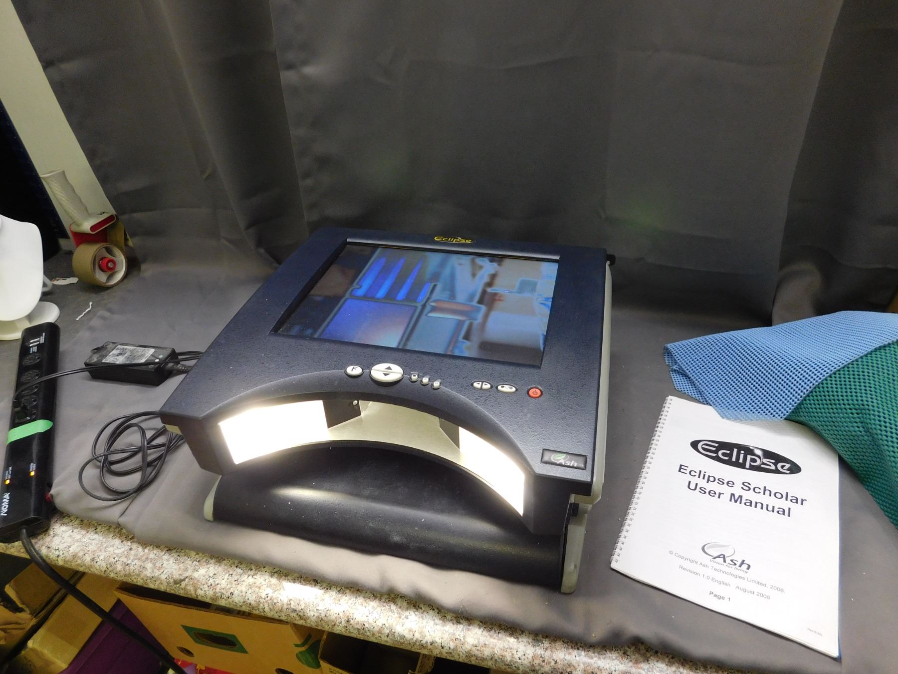 Ash Technologies "Eclipse Scholar" Image Projecting Technology with ...