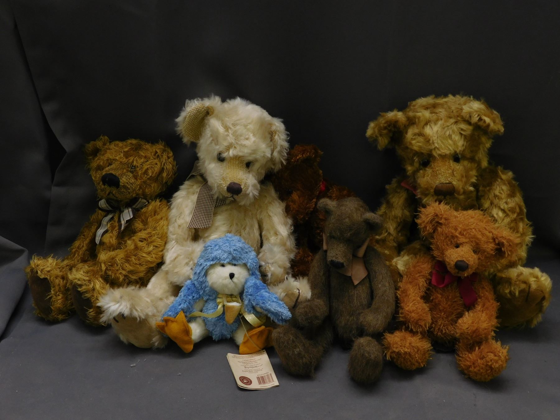 Lot of 7 Vintage Collectible Russ Teddy Bears Jean-Claude, Coleridge ...