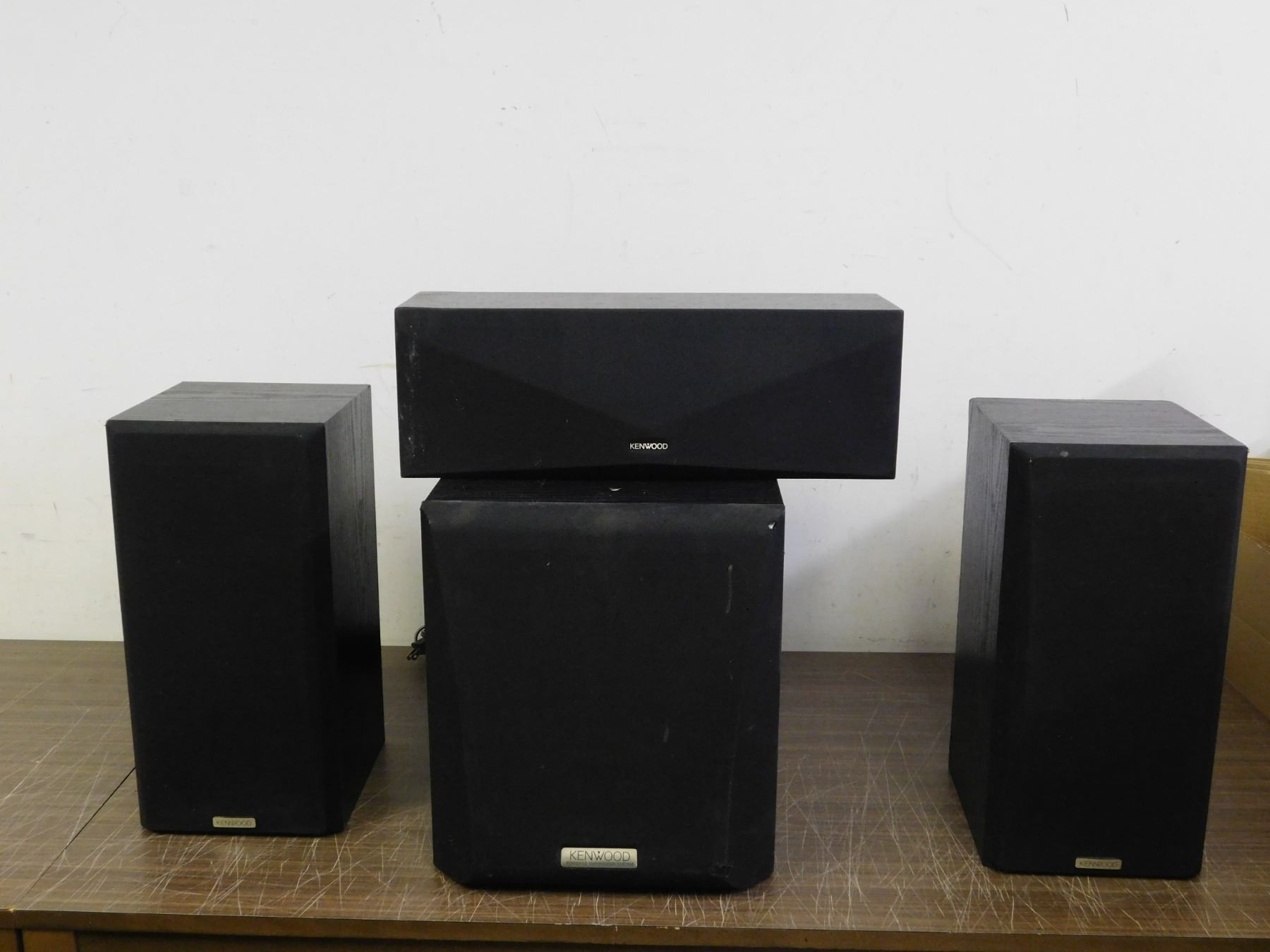 Kenwood Home Theatre Speakers Set Model KS-401HT, CRS-155 Center, SW-32HT