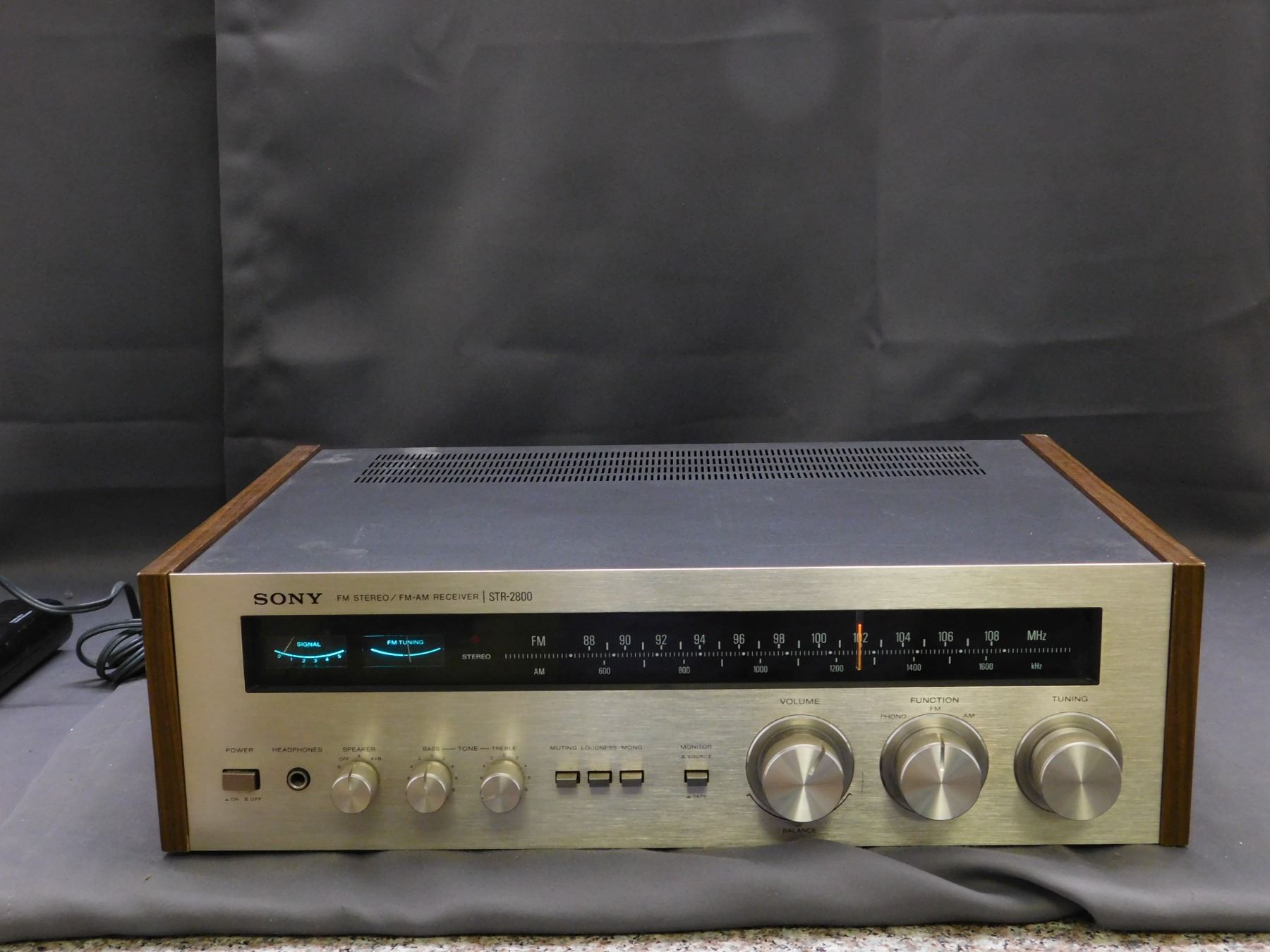 SONY AM FM Stereo Receiver STR-2800