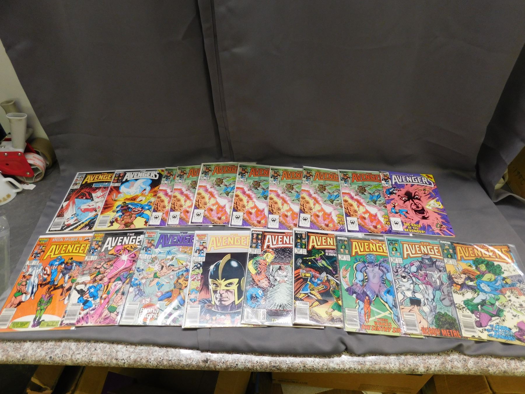 Lot of 19 Avengers Comic Books Issues Ranging #260-297